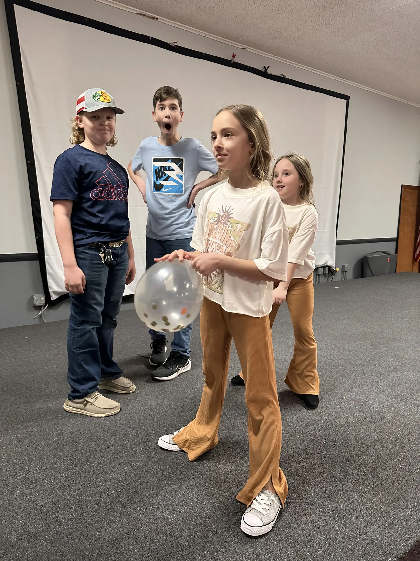 Are “average” moms going to make it on Lemon8? 🤔 | Gallery posted by Kayla Long | Lemon8