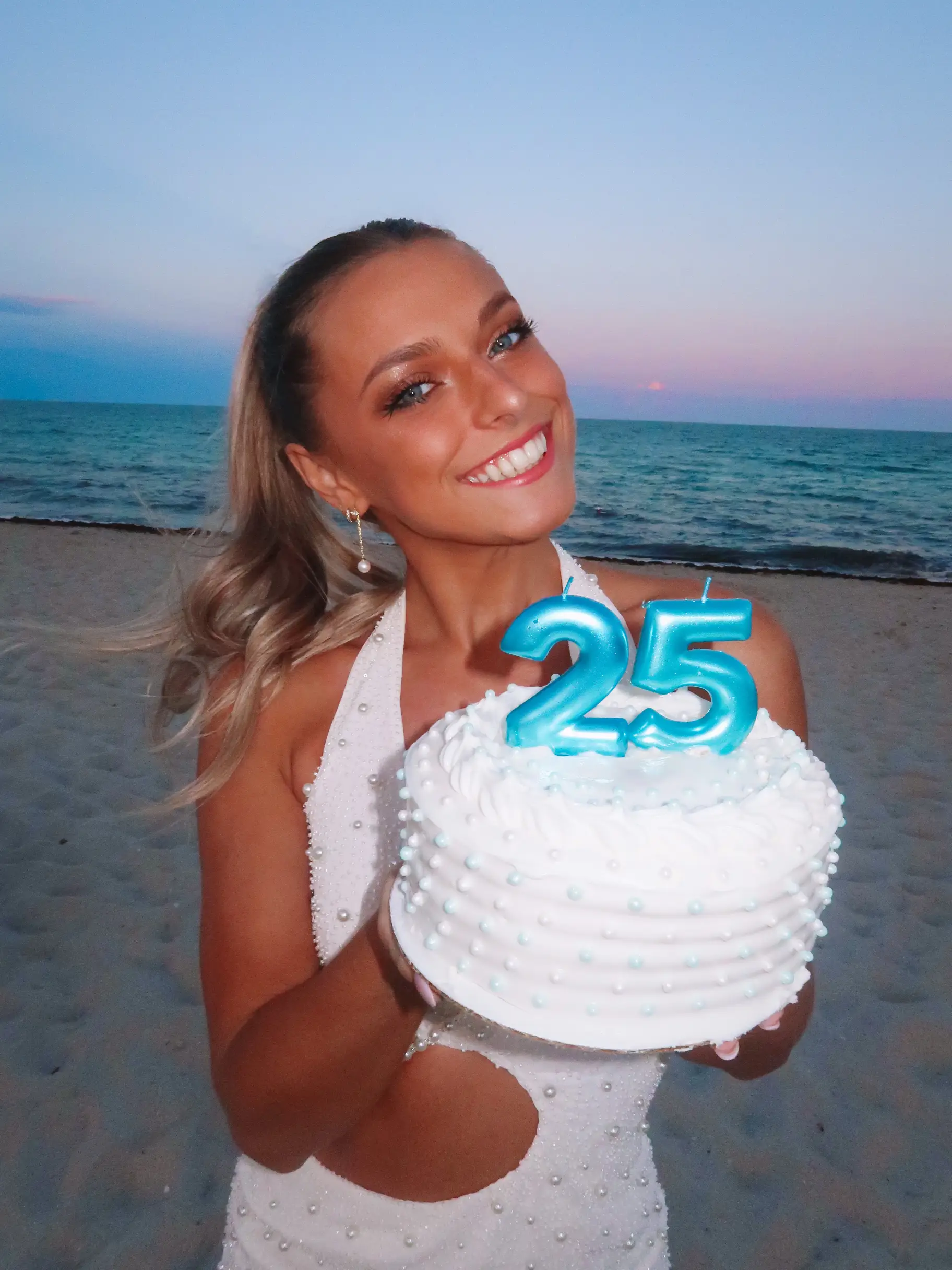 Happy birthday to me! | Gallery posted by Gabi Fuller | Lemon8