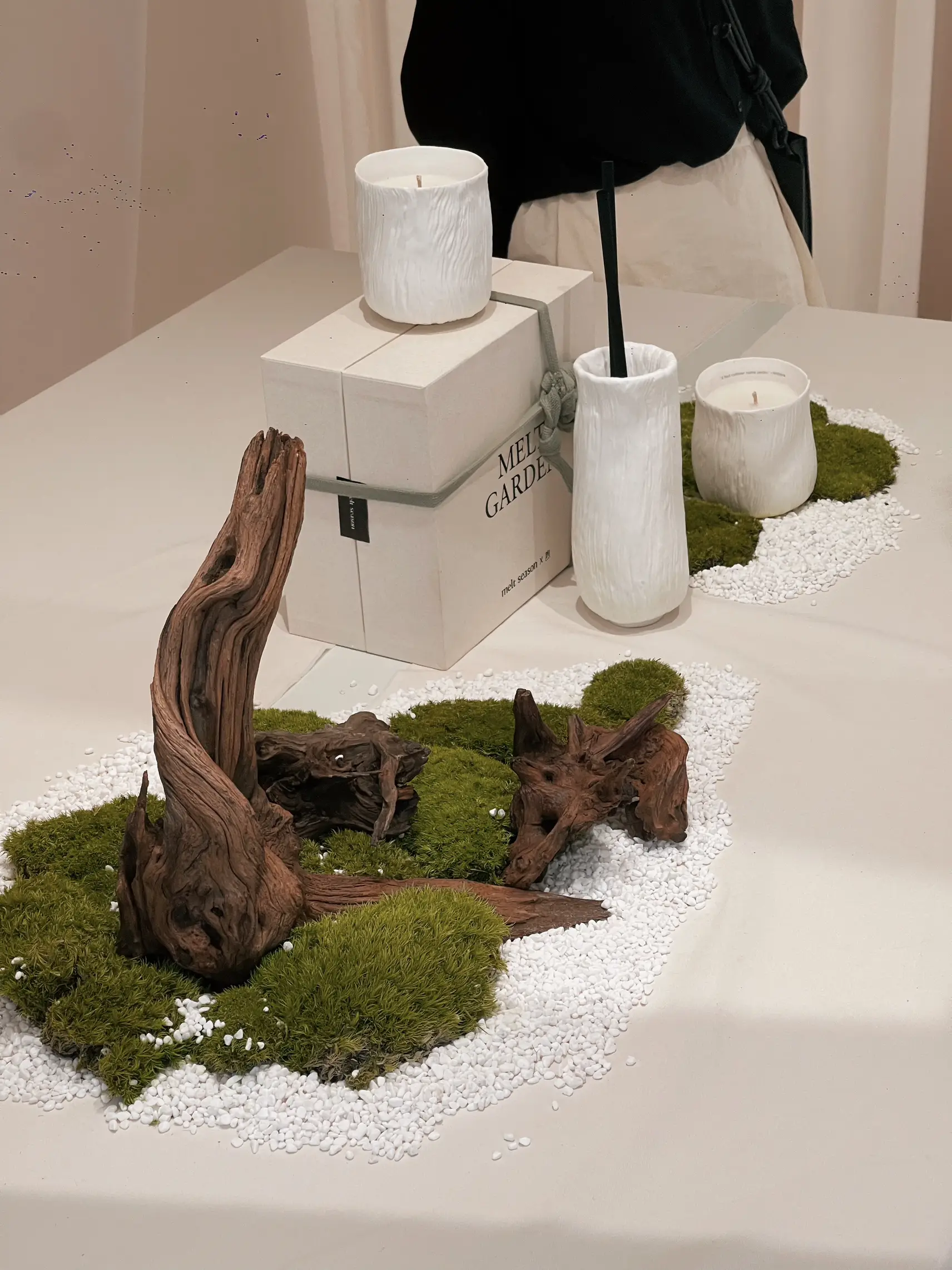 Melt Season Popup | Gallery posted by Luke | Lemon8