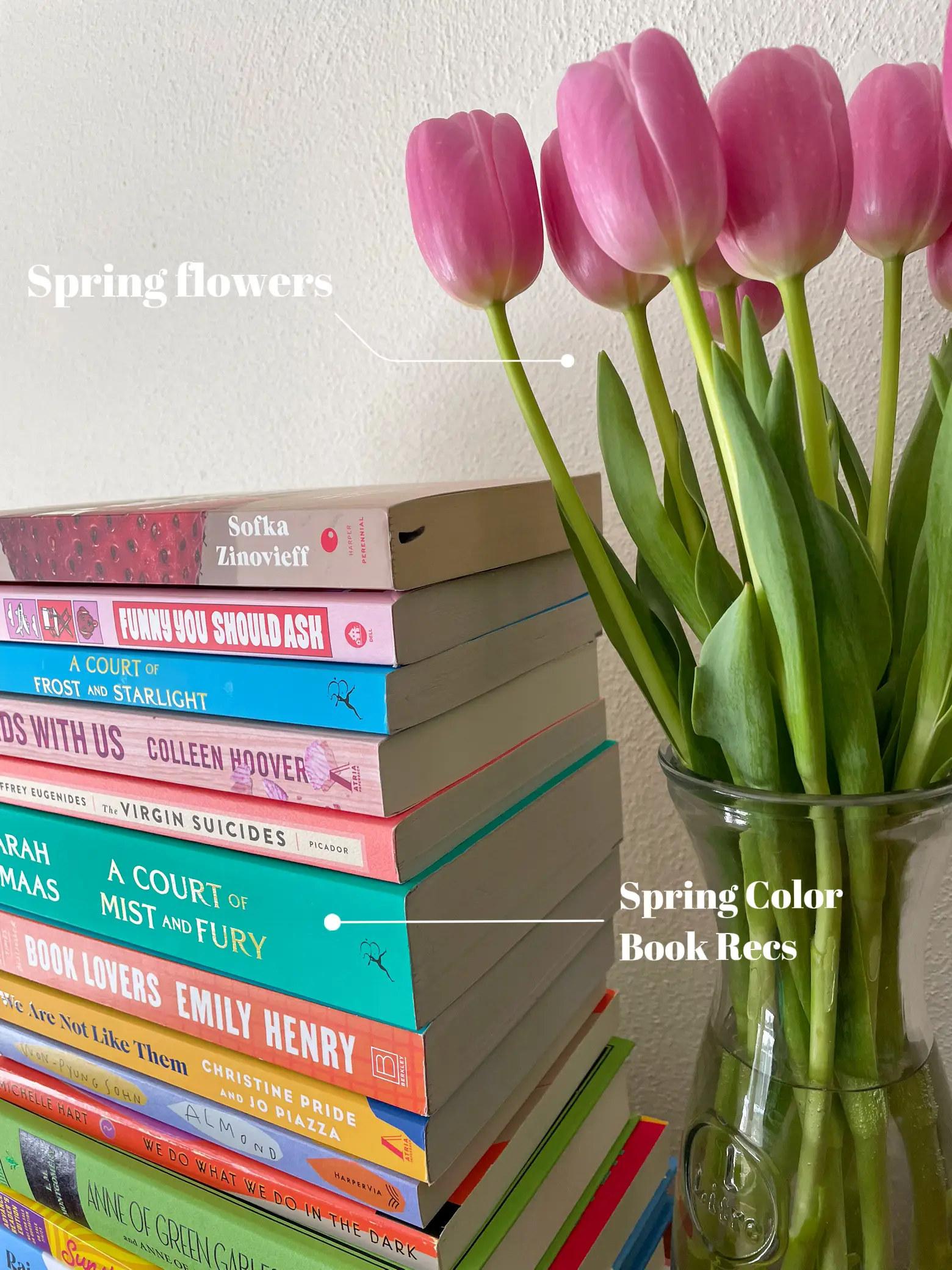 Spring books, spring flowers, spring colors 🌷 | แกลเลอรีที่โพสต์โดย ...