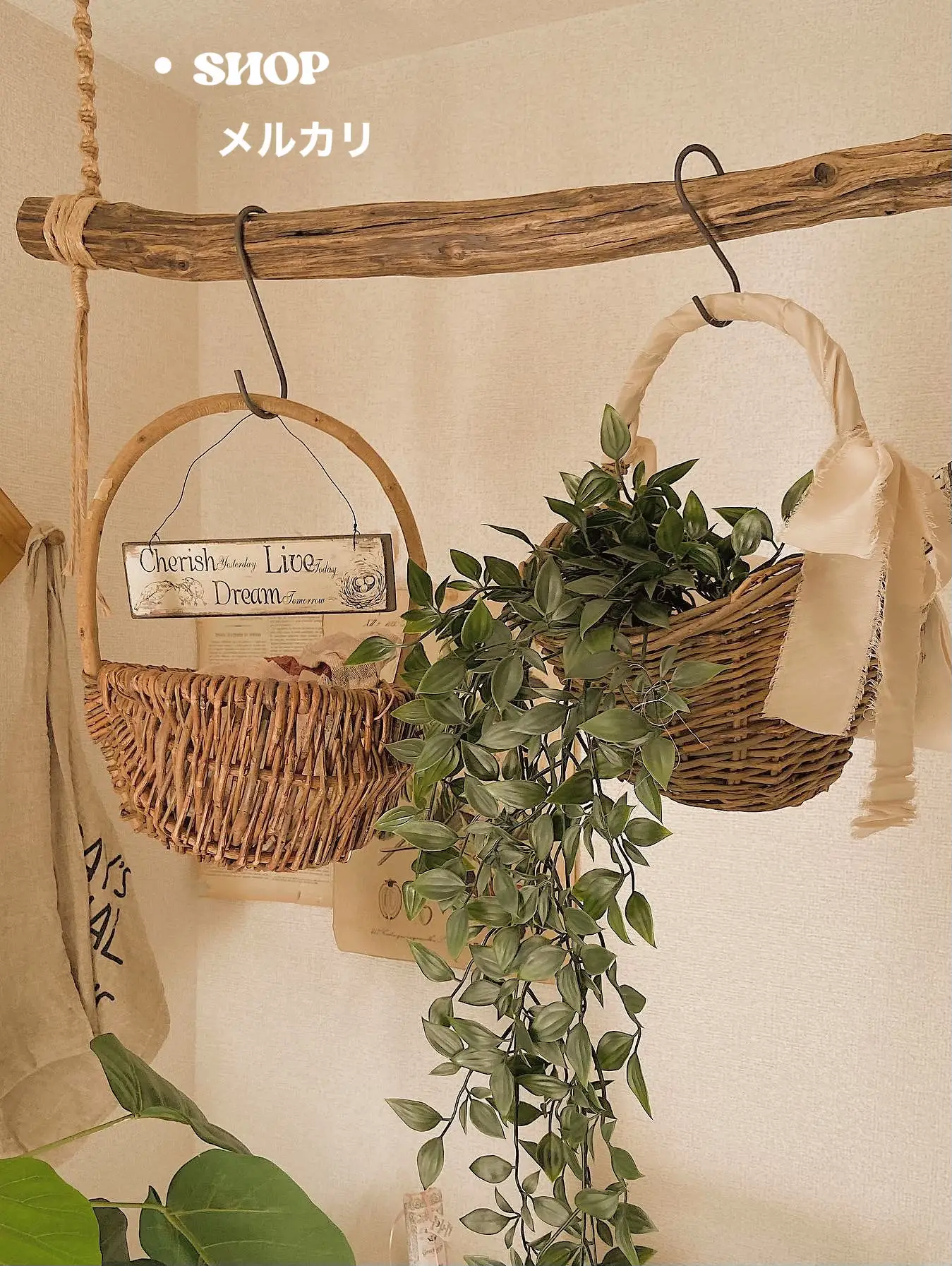 2022 海外のアパルトマン風！アンティークなお部屋作り！ | EMIKAが投稿したフォトブック | Lemon8