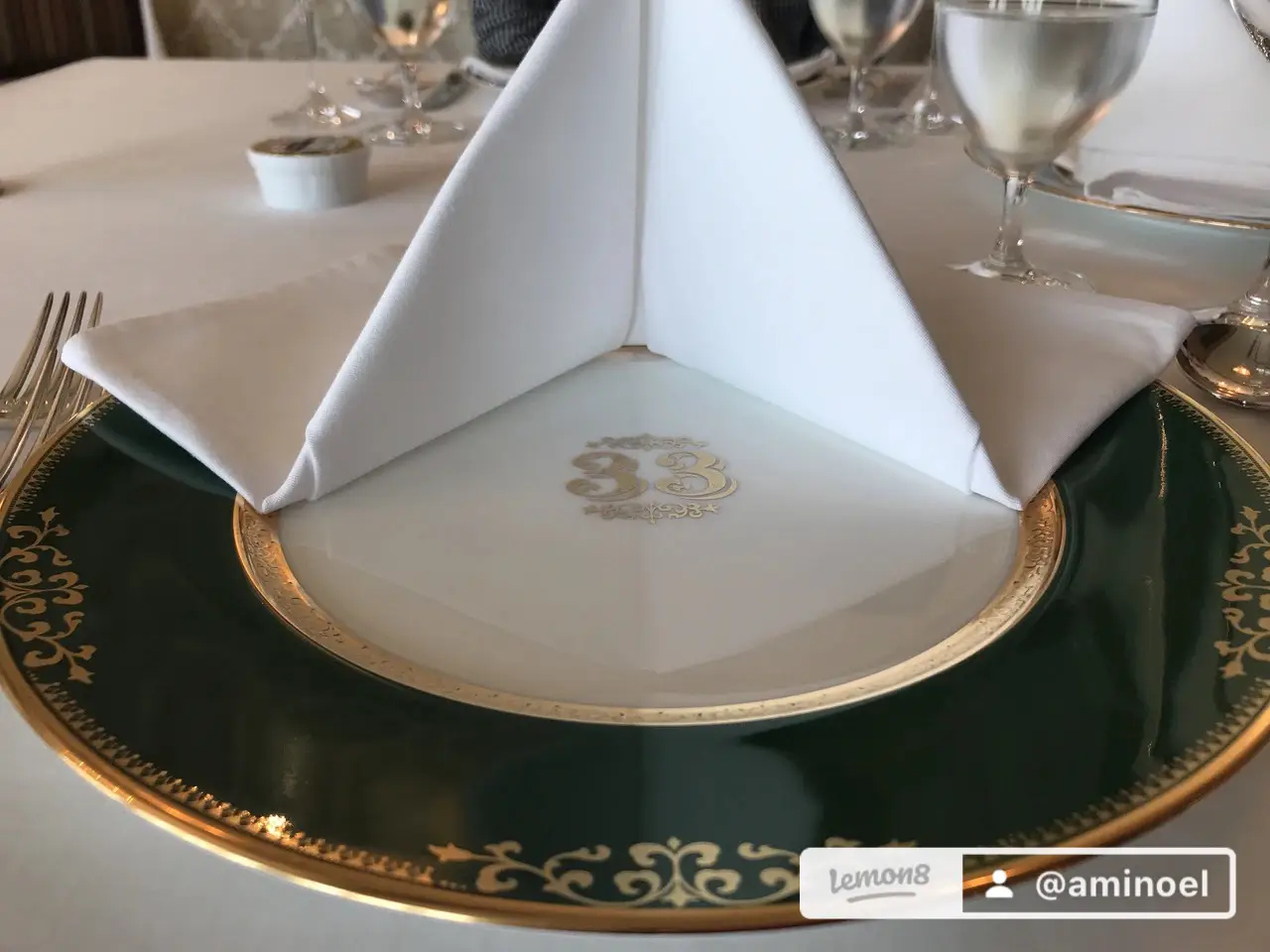 秘密の㊙️場所 | Akemi Wtanabeが投稿したフォトブック | Lemon8