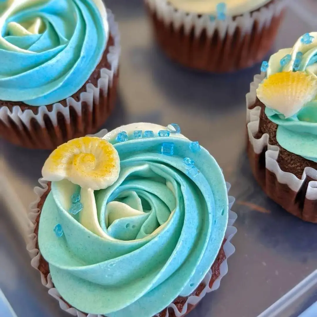 Okinawa ocean blue cupcake | Heureux Cupcakeが投稿したフォトブック | Lemon8