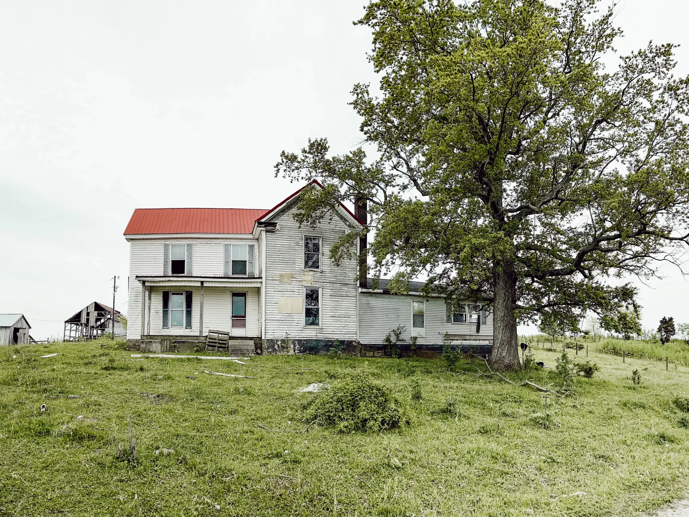 Renovating an abandoned farmhouse! | Gallery posted by Sarah | Lemon8