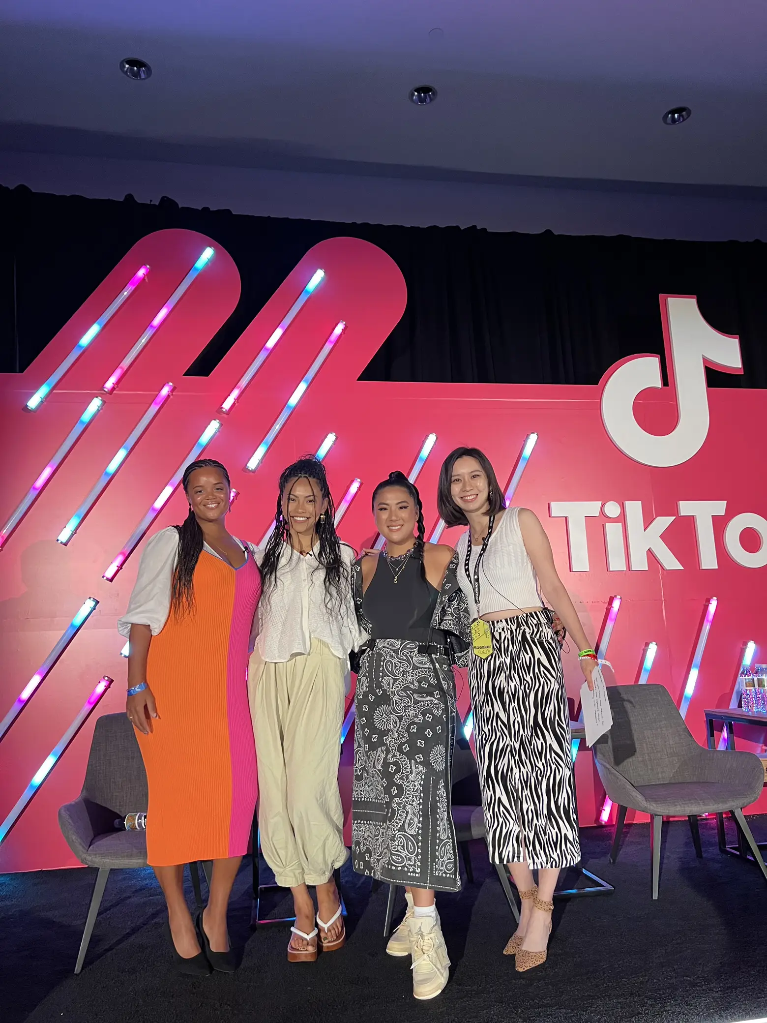 Hi Lemon8 fam! 🍋First post! | Gallery posted by Dare_to_Claire | Lemon8