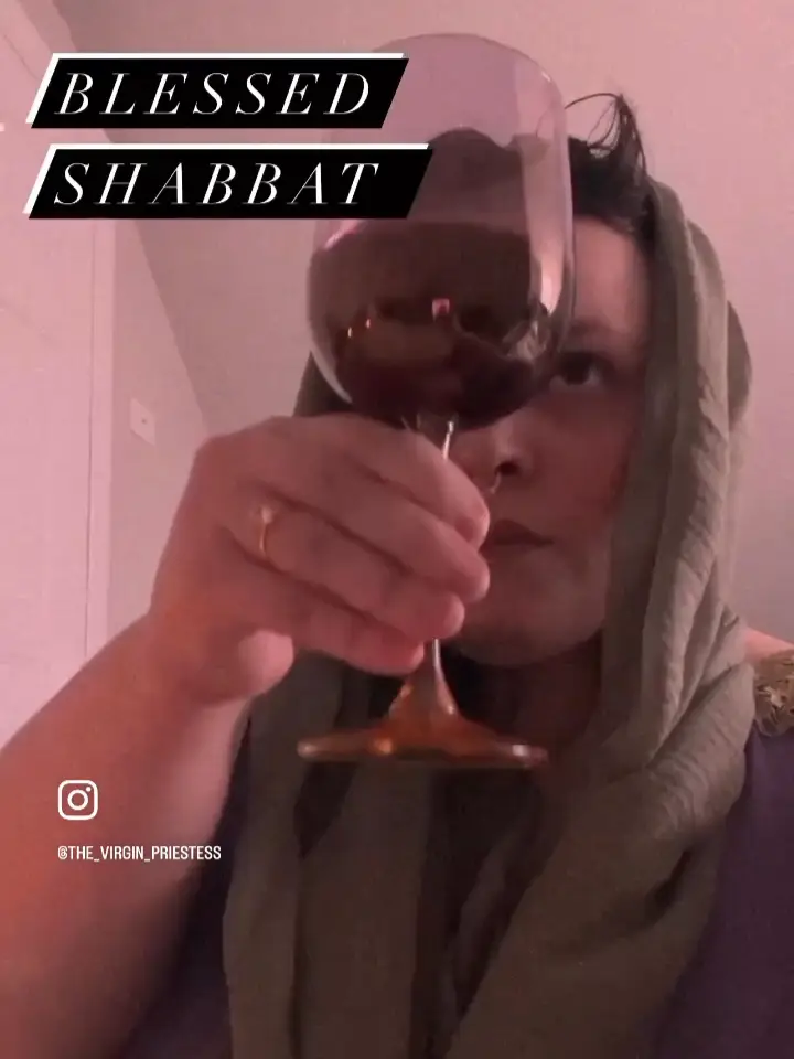 Blessed Shabbat 🌹🍷⚜️ | วิดีโอที่เผยแพร่โดย 𝒜nna 𝒰rsulina | Lemon8