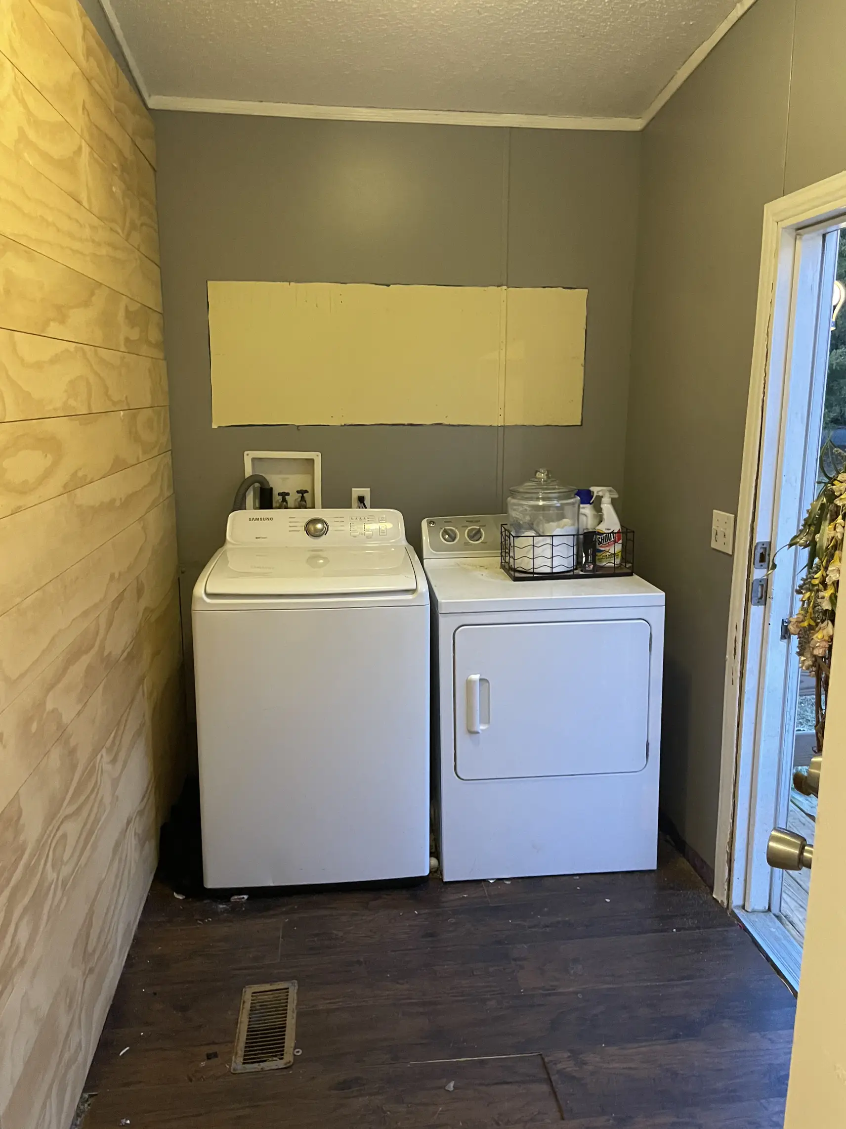 Laundry room transformation | Gallery posted by Kayla landers | Lemon8