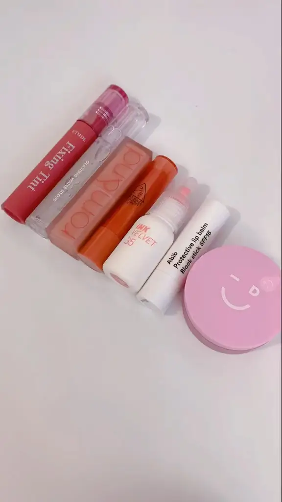 Perfect lips to slay everyday of the week 💋 | Video published by kaerie ...