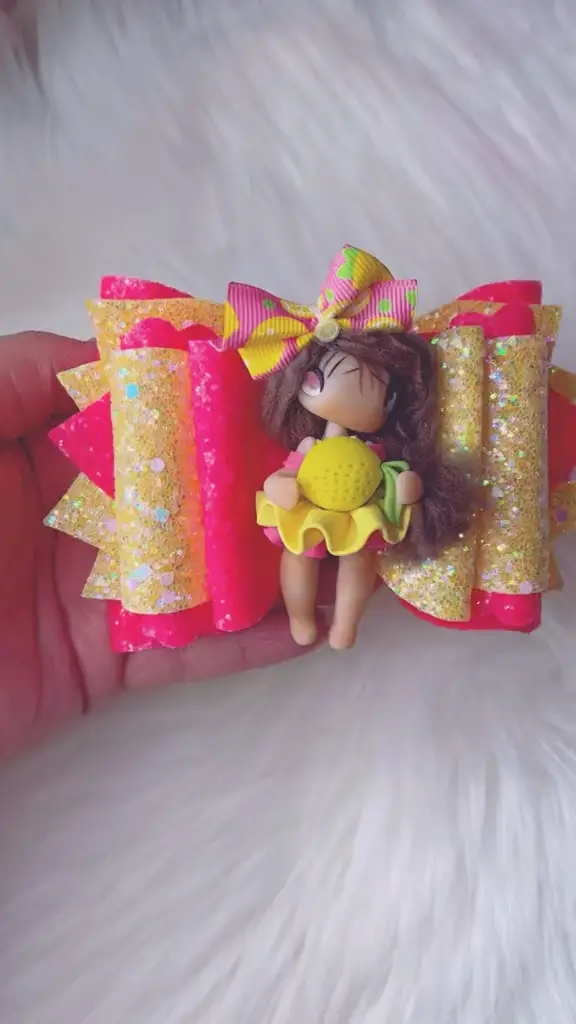 Lemon girl layered hair bow 🍋🩷💛 | JazmaritzaCの投稿動画 | Lemon8