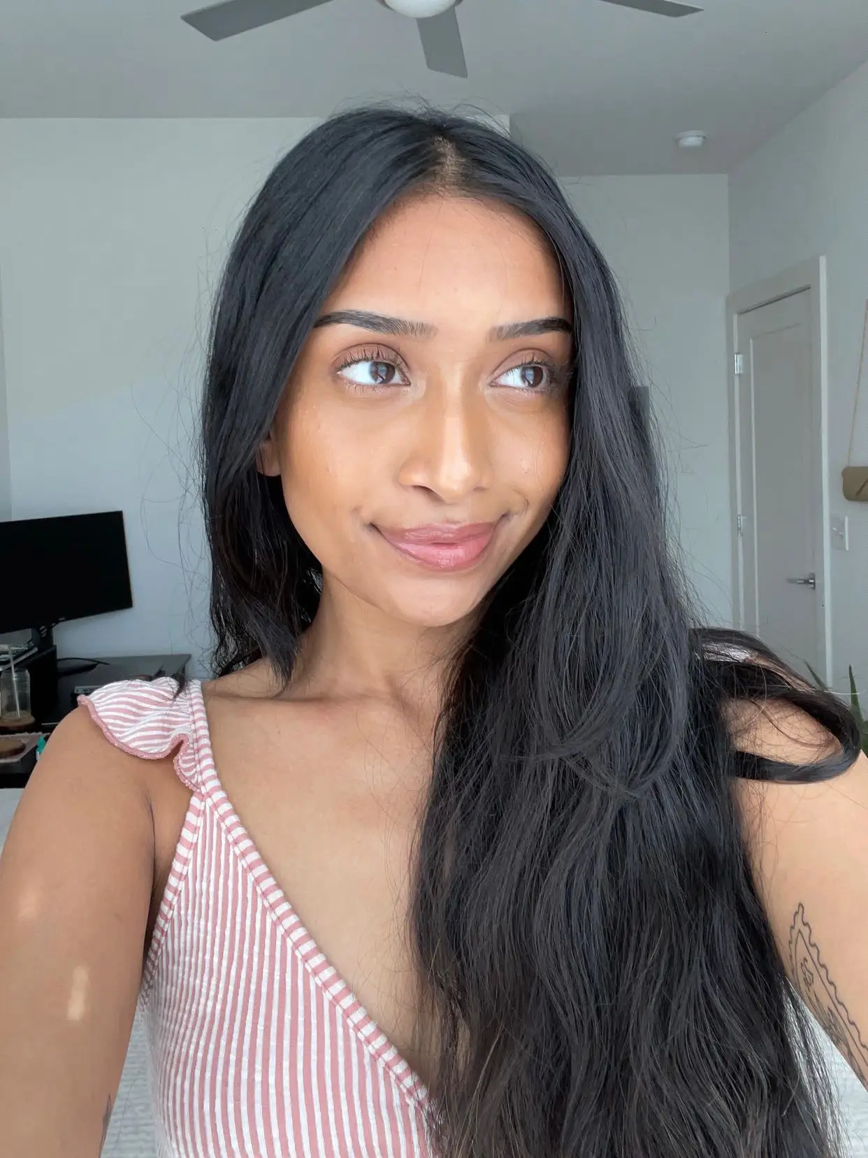 Makeup Must Haves for Glowy Skin | Gallery posted by ashagpat | Lemon8