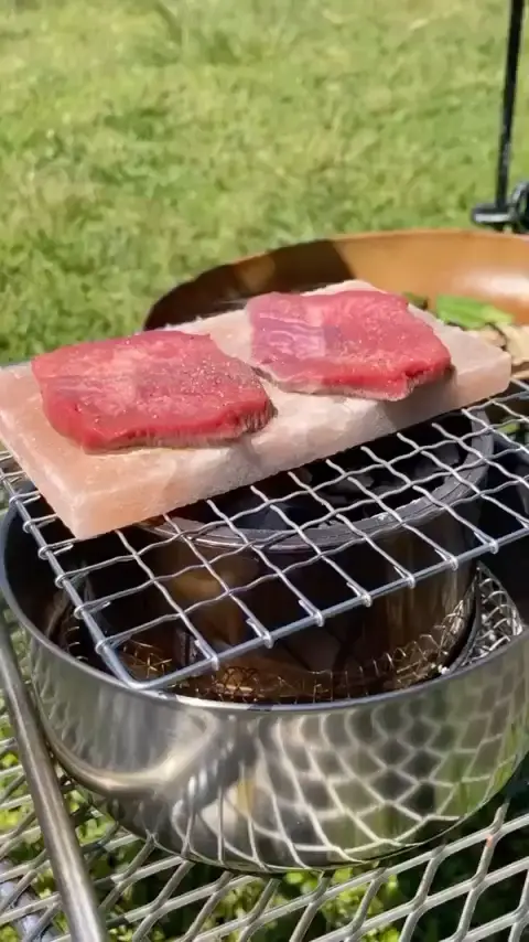ダイソー商品でミニbbqグリル🍖 F K C A M Pの投稿動画 Lemon8