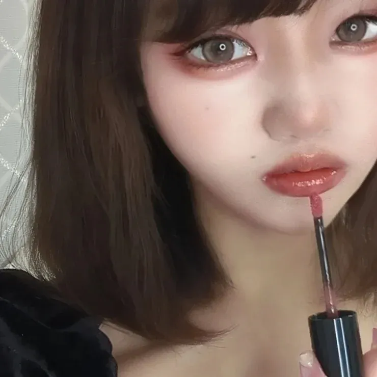 Topic boiling 🔥🫧 glossy Ya '' glass ball lips🫧 | Gallery posted by むむみ ...