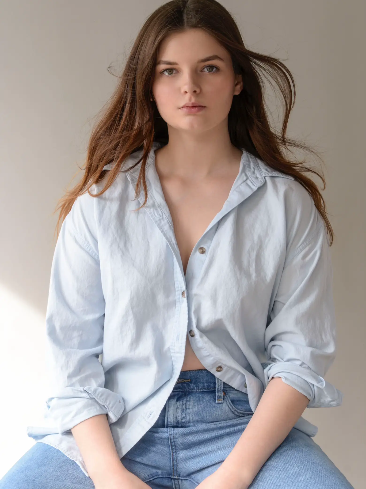 Easy & Classic Model Poses | Gallery posted by Abby Toloski | Lemon8