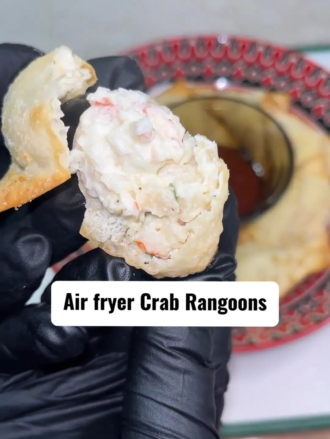Air Fried Crab Rangoons 🦀 | วิดีโอที่เผยแพร่โดย ElevatedCooking | Lemon8