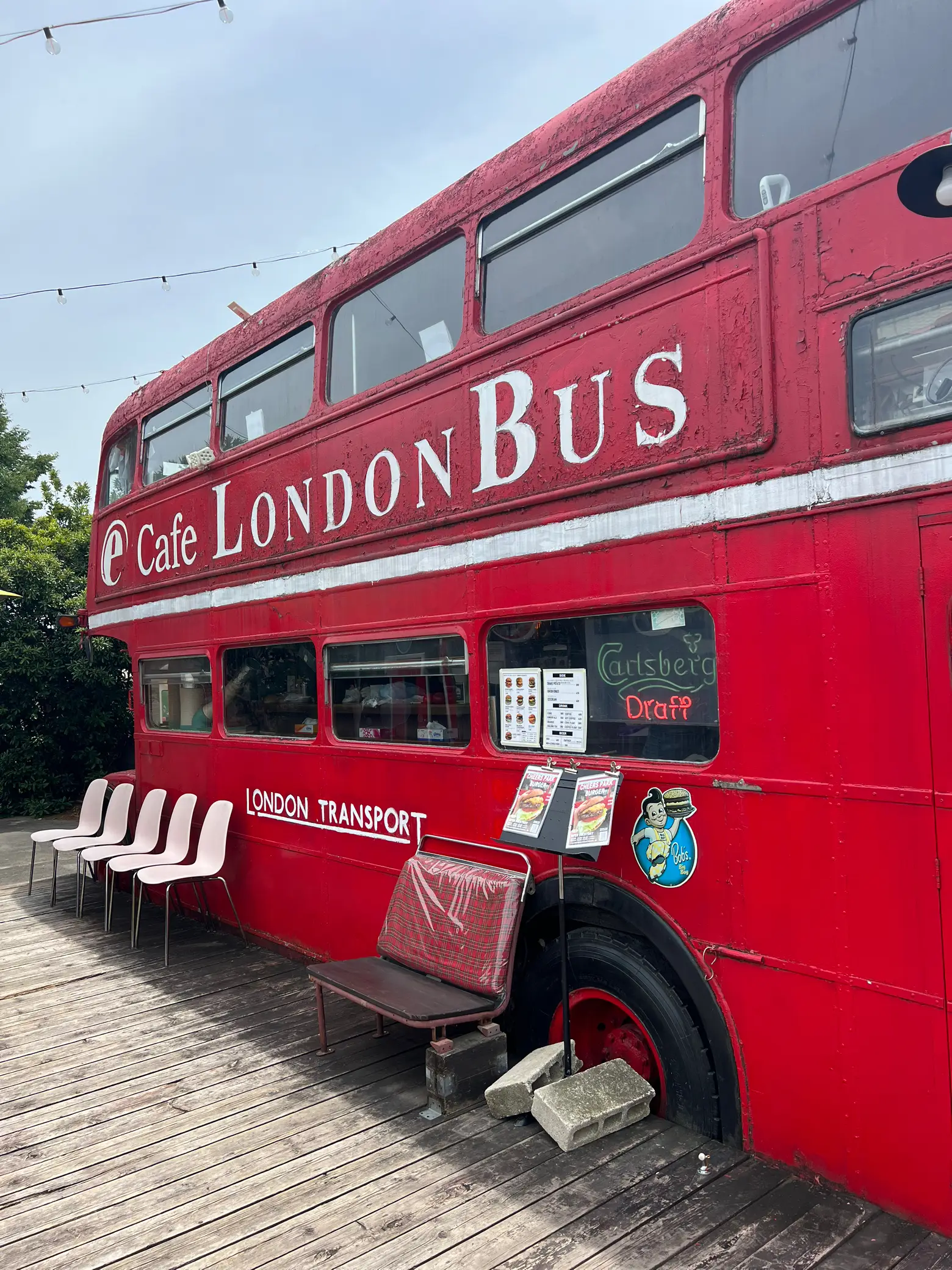 London BUS cafe | xo163xoが投稿したフォトブック | Lemon8