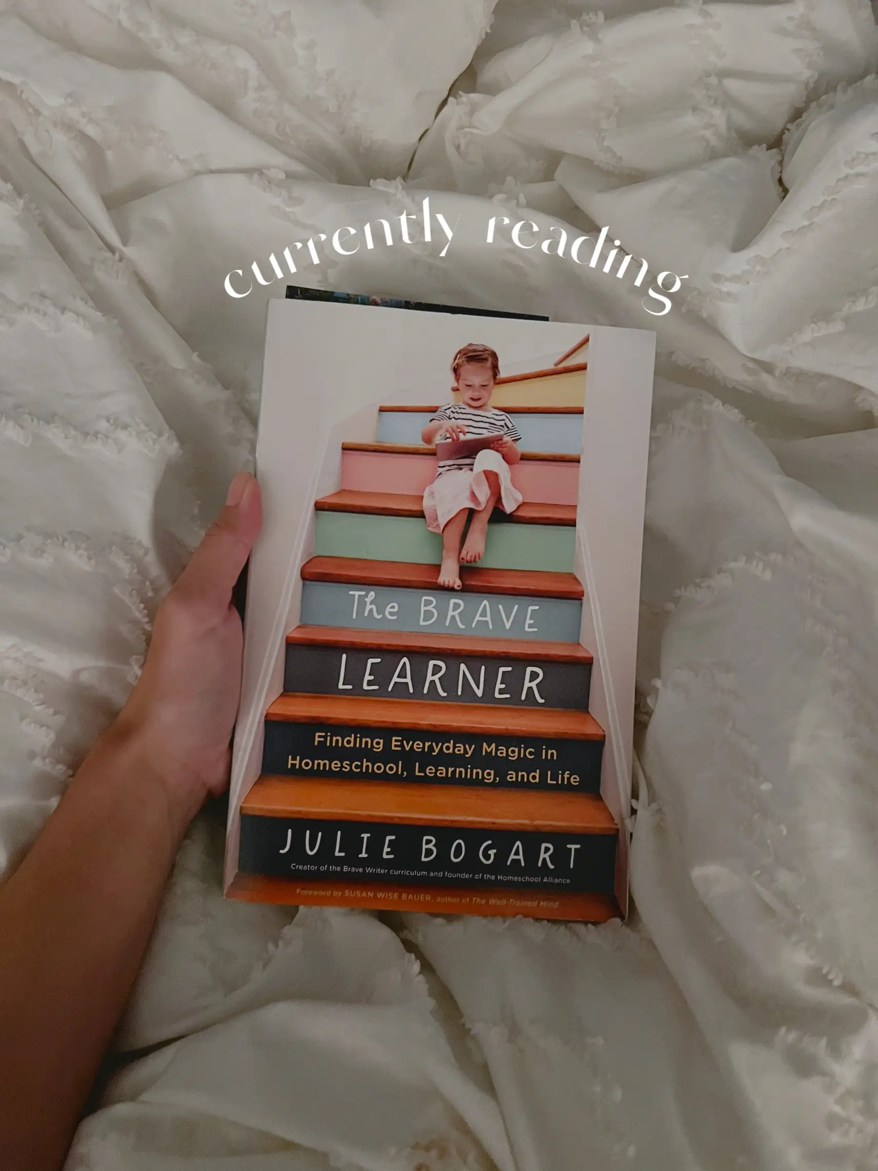 Currently reading 🤓 | Gallery posted by Chelsea Hawley | Lemon8