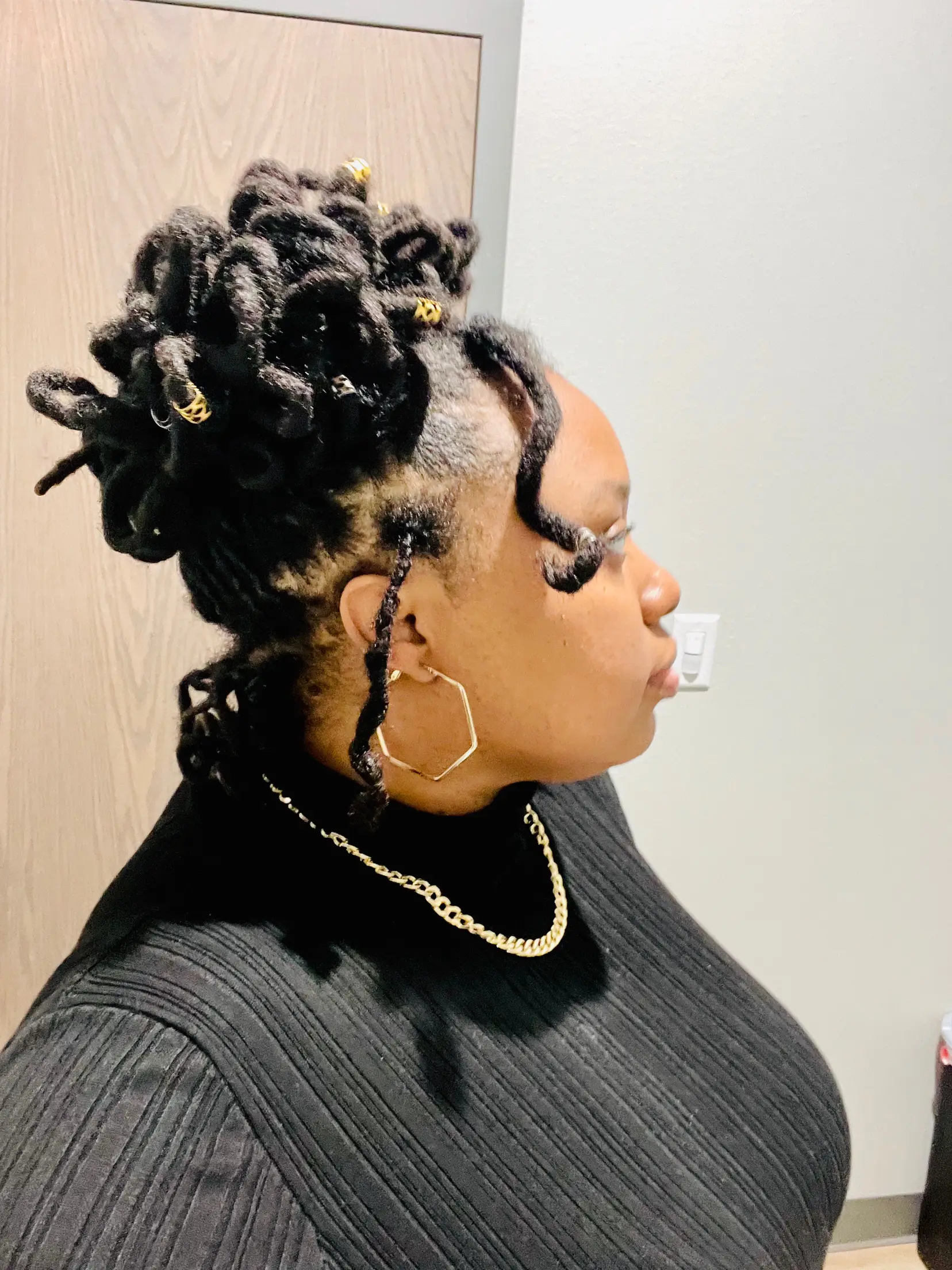 What’s your favorite way to style your locs? | Gallery posted by ...