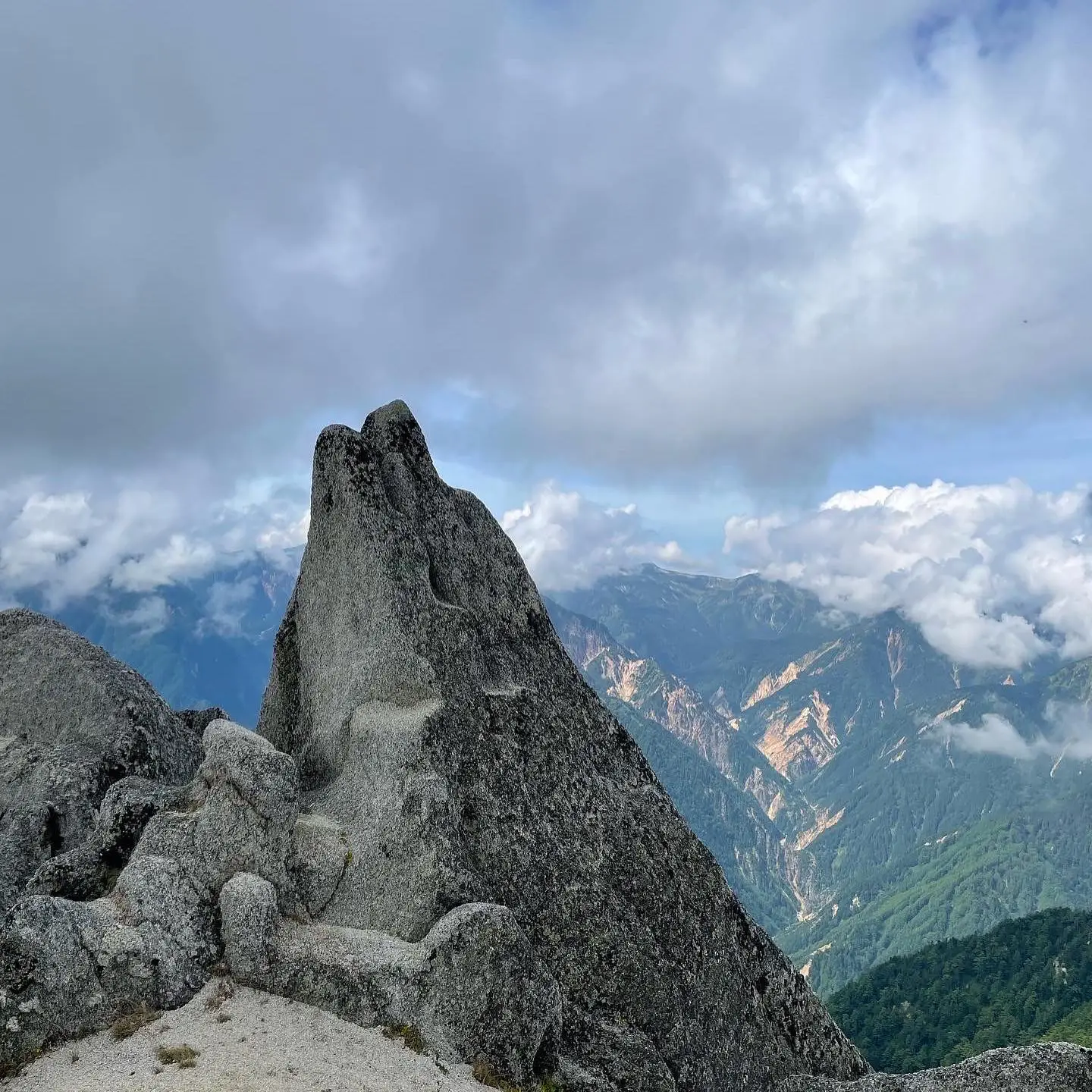 [Yan Yue] Thunderbird Encounter! | Gallery posted by 岳太郎 | Lemon8