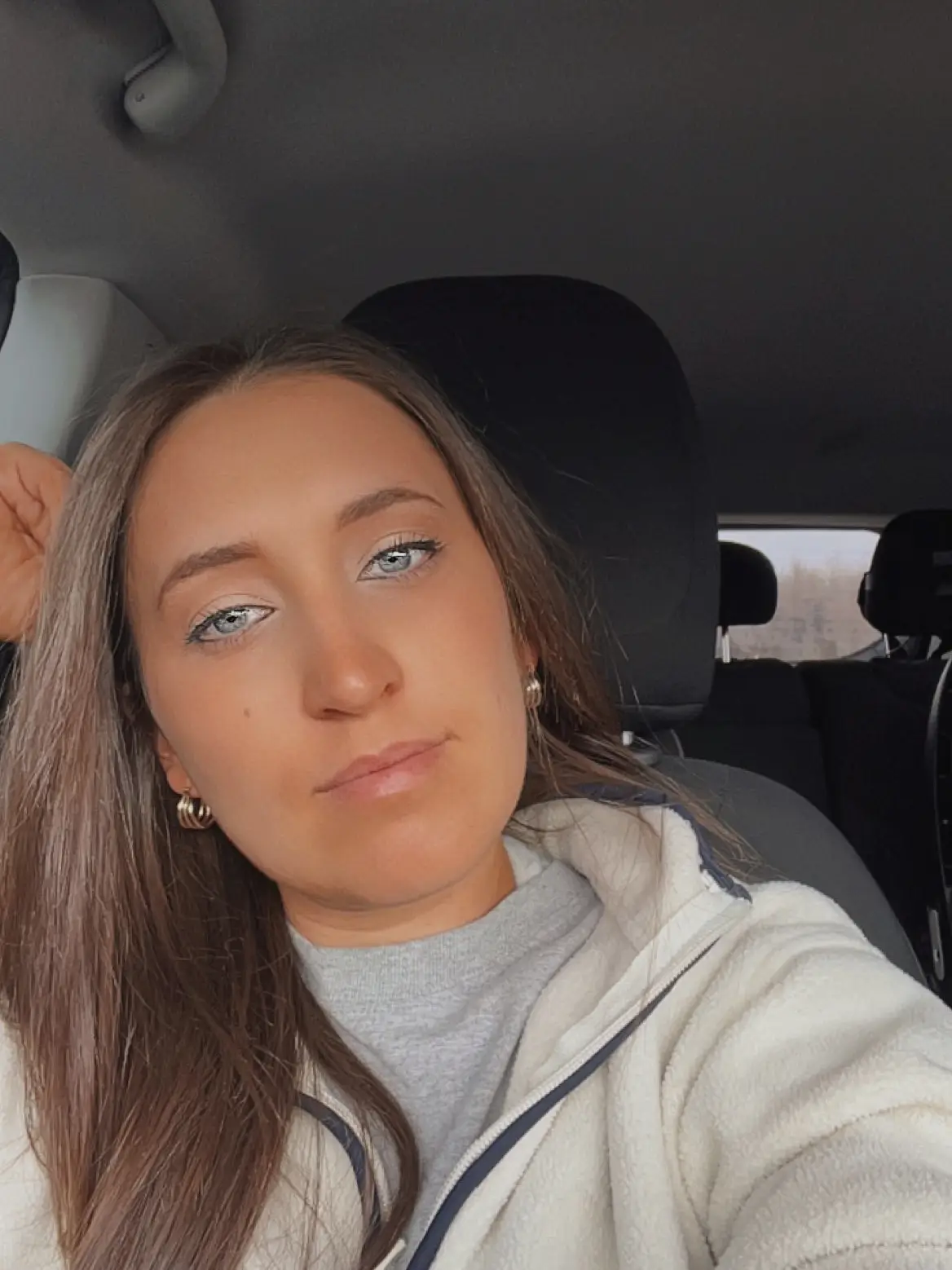 My hair hadn’t been touched in 2 YEARS | แกลเลอรีที่โพสต์โดย Leigha ...