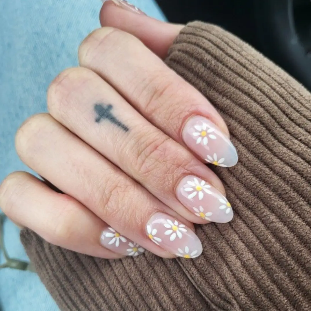 SPRING NAIL INSPO🌸 | Gallery posted by laurenmenno | Lemon8