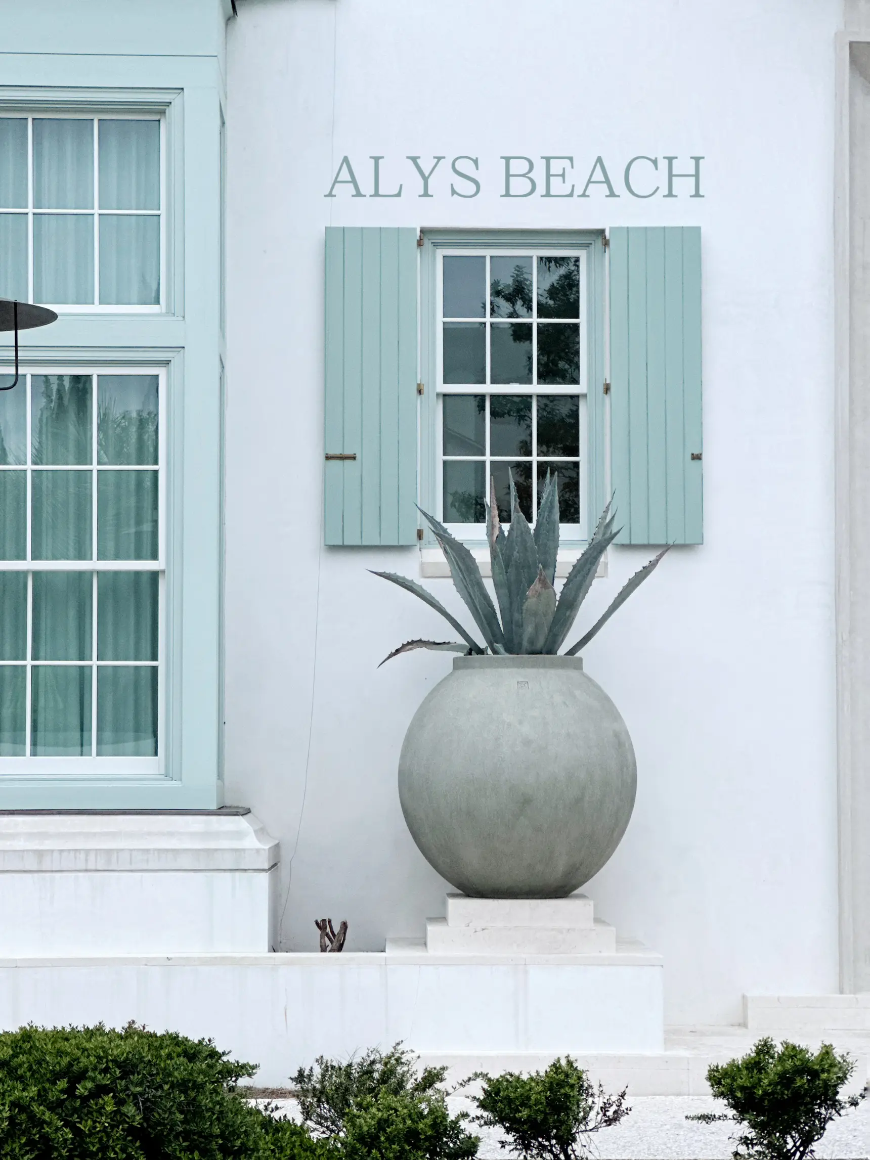 ALYS BEACH DESIGN INSPIRATION: Europe in the US | แกลเลอรีที่โพสต์โดย The Coastal Oak | Lemon8