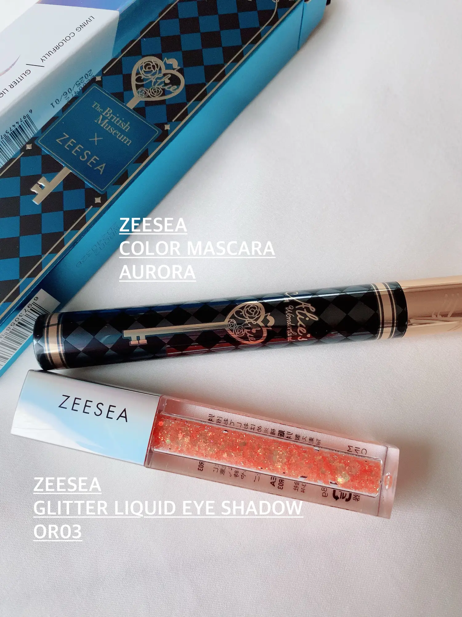 ZEESEA『星空リキッドアイシャドウ新色♡』 | rio_cosmeが投稿したフォトブック | Lemon8