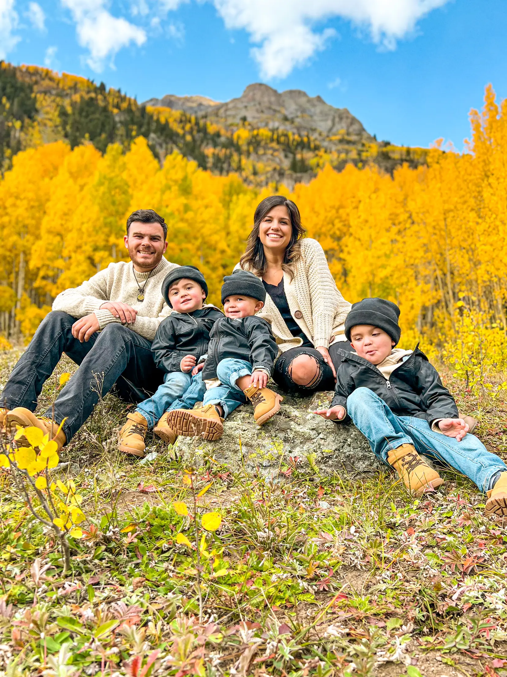 Hi Lemon8! Let’s connect & share life together! | Galeri diposting oleh Brittney Powell | Lemon8