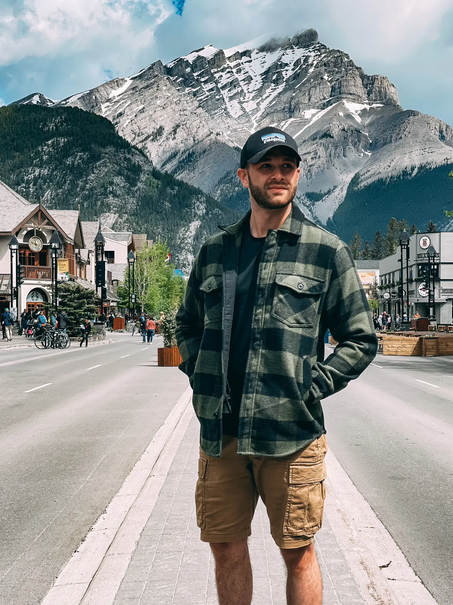 The mountains are calling 🏔️ | Gallery posted by Samuel Léger | Lemon8