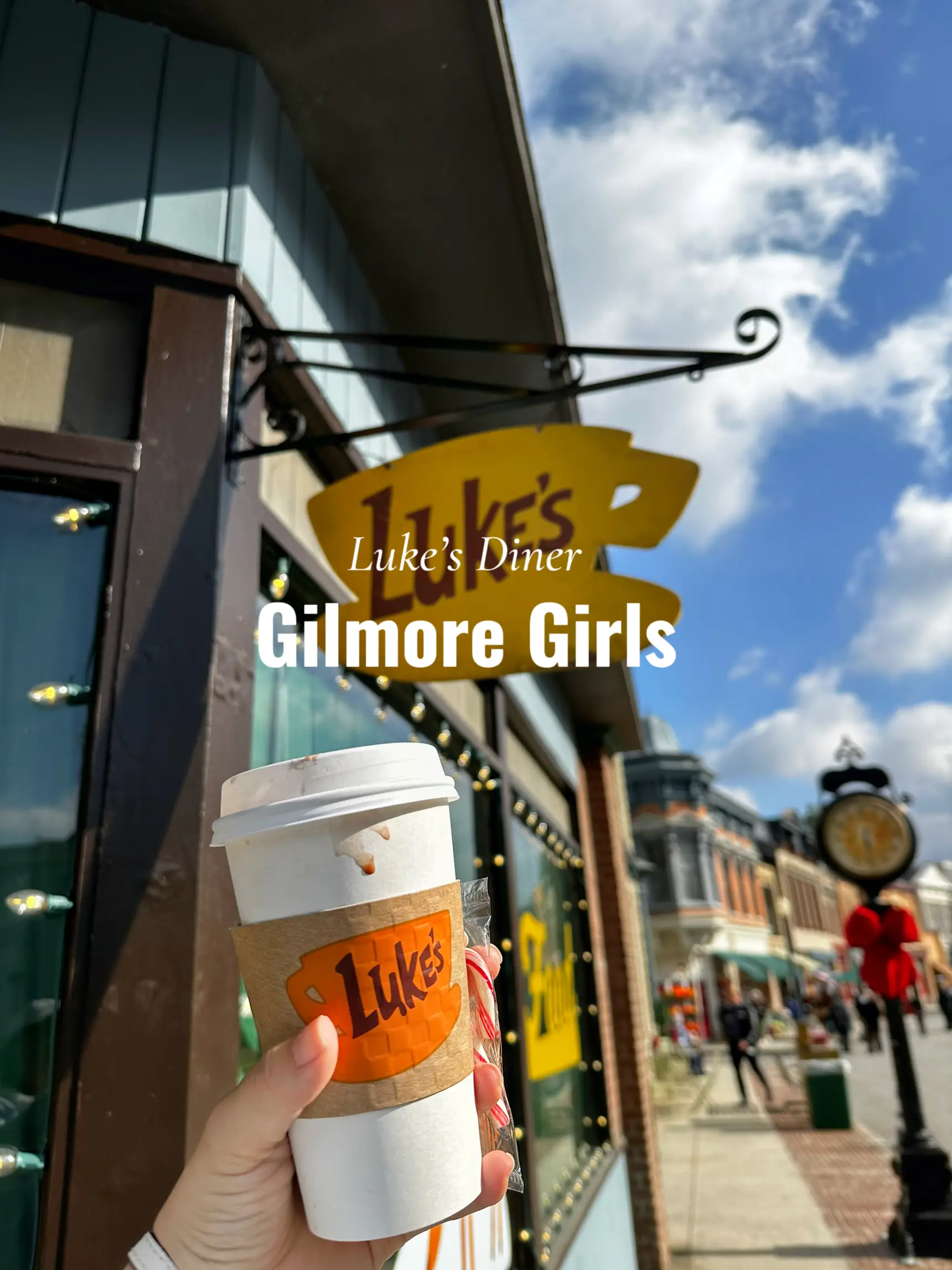 Gilmore Girls Set 🤎 | Gallery posted by Jessica 🧚🏻‍♀️ | Lemon8