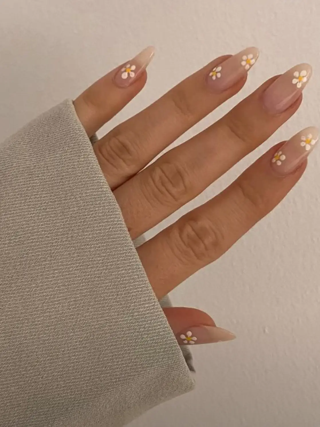 Spring Nail Inspo 🌸 | Gallery posted by Kaylakosuga | Lemon8