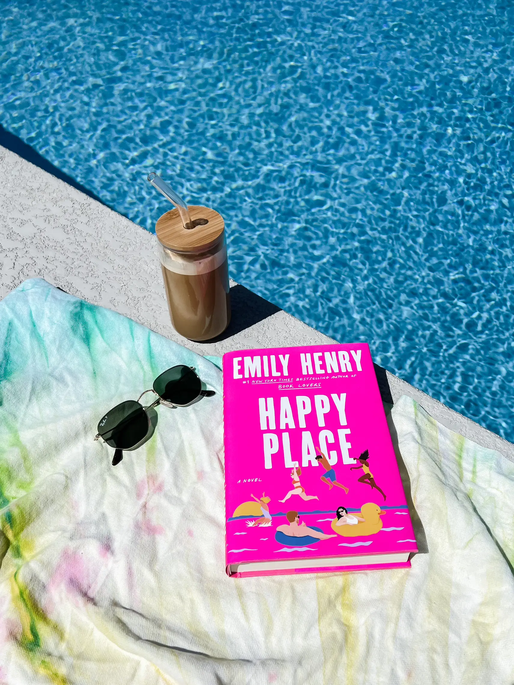 happy place: by the pool | Gallery posted by Kayla Morrow | Lemon8