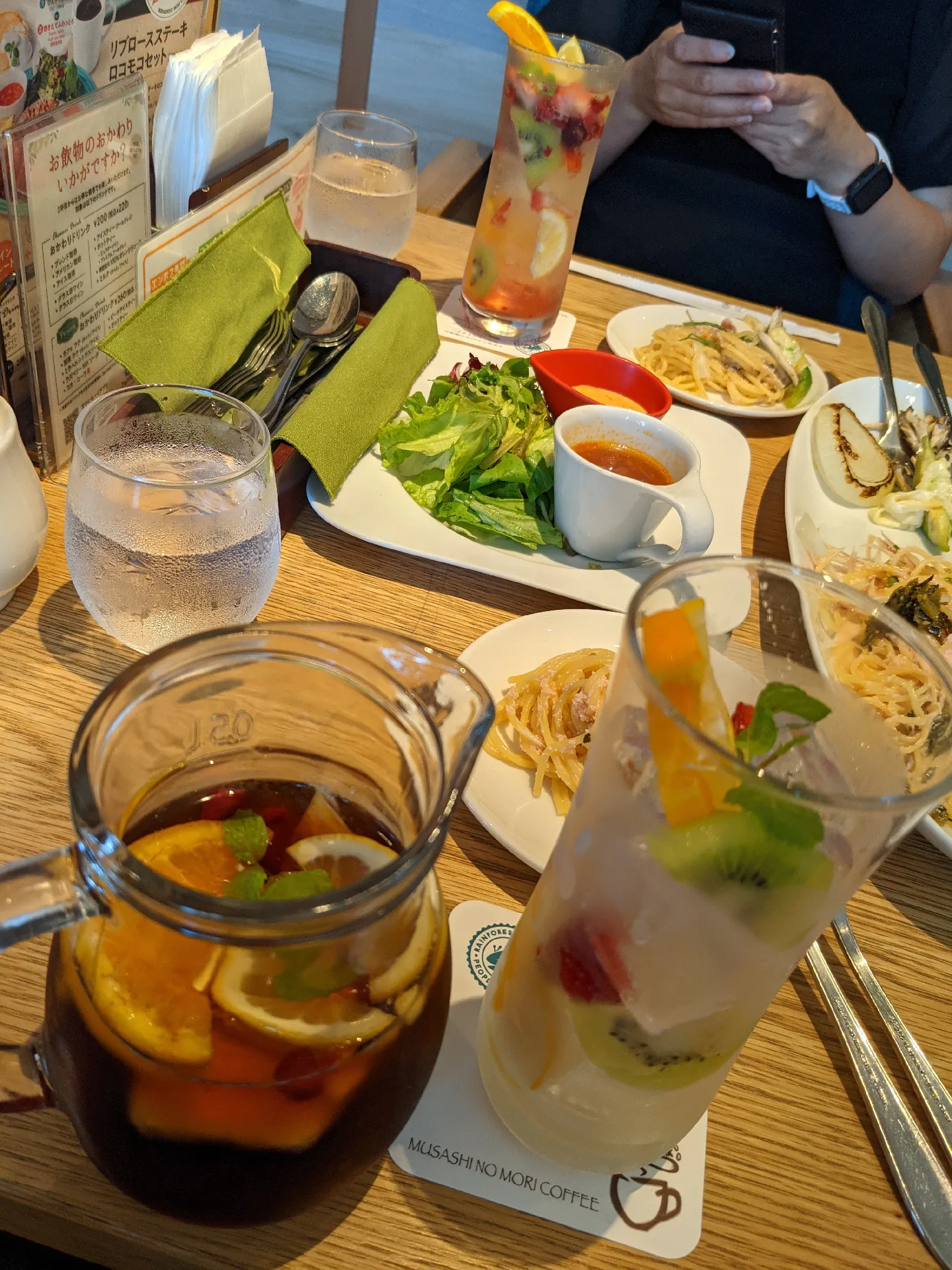 Fruit tea at Musashinomori Coffee | Gallery posted by ChieNakai | Lemon8