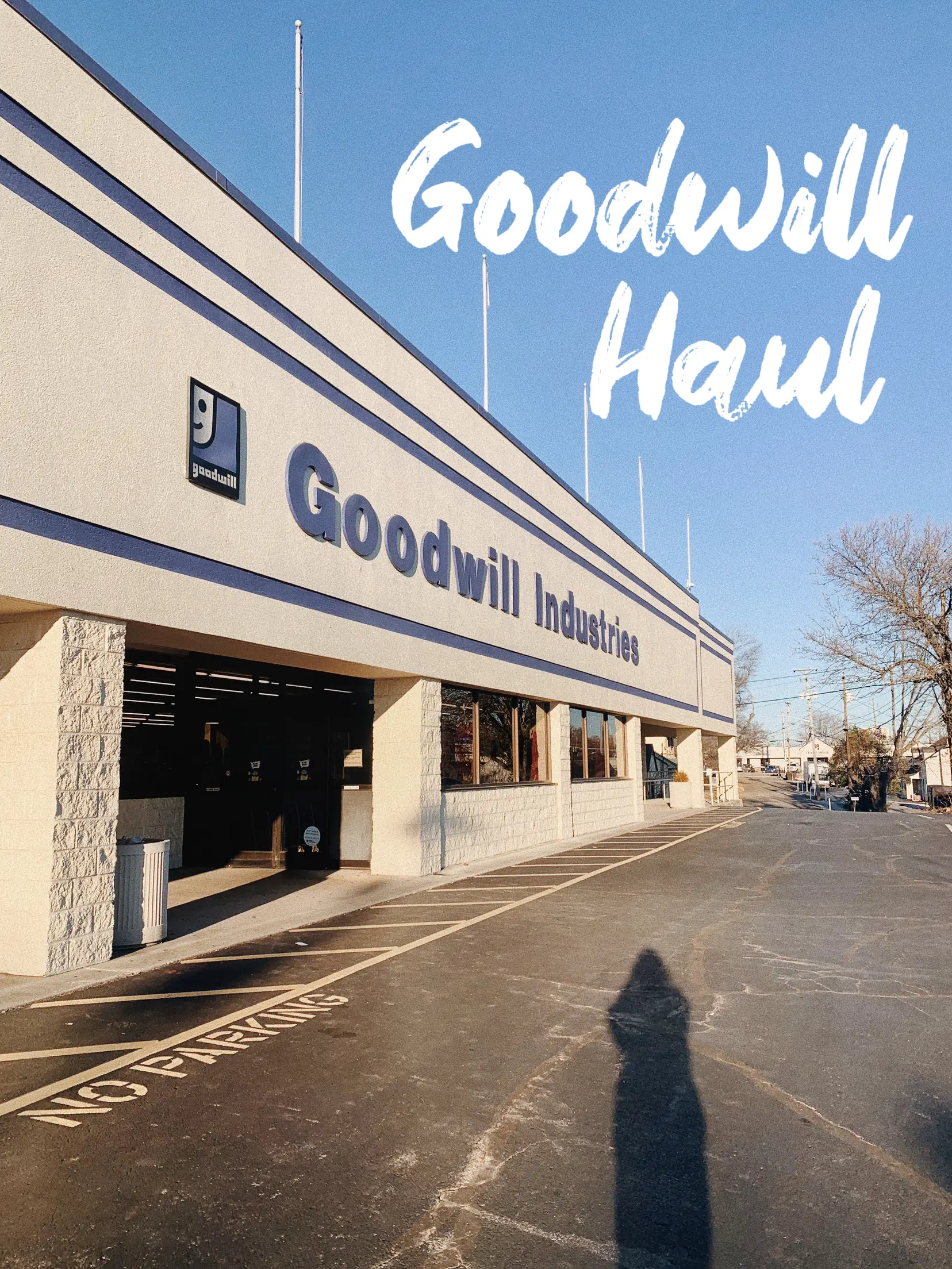 Thrifting is a therapy dupe 🫶 | Gallery posted by Leah Bingham | Lemon8