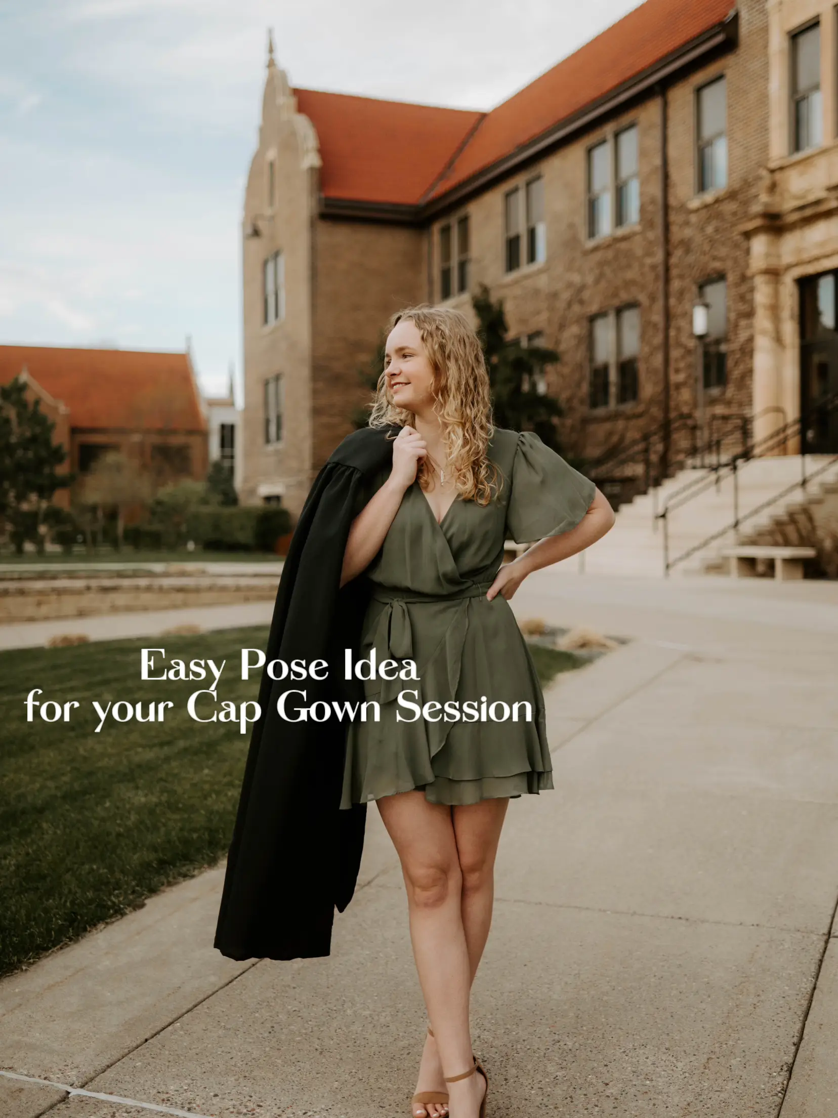 Easy Pose Idea for your Cap and Gown Session🎓📸 | Gallery posted by ...
