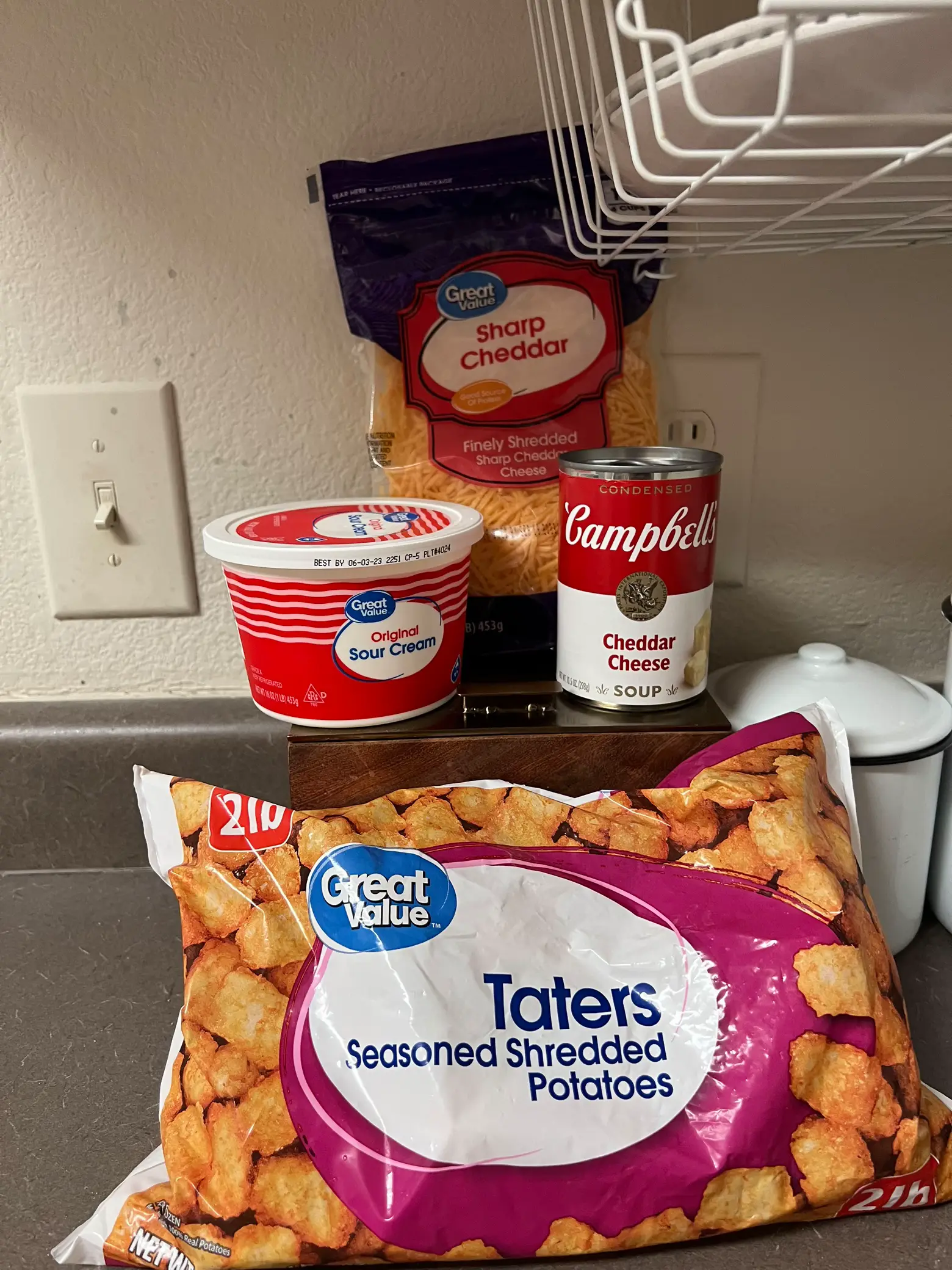 easy casserole recipe!! 🌻🫶🏼🌥️ | Gallery posted by abbey murff | Lemon8