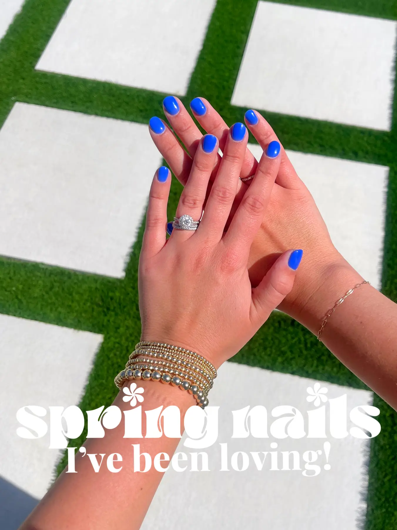 📢JUST IN📢 Short, bright nails are the new Hailey B | Gallery posted by Madelyn Gooch | Lemon8