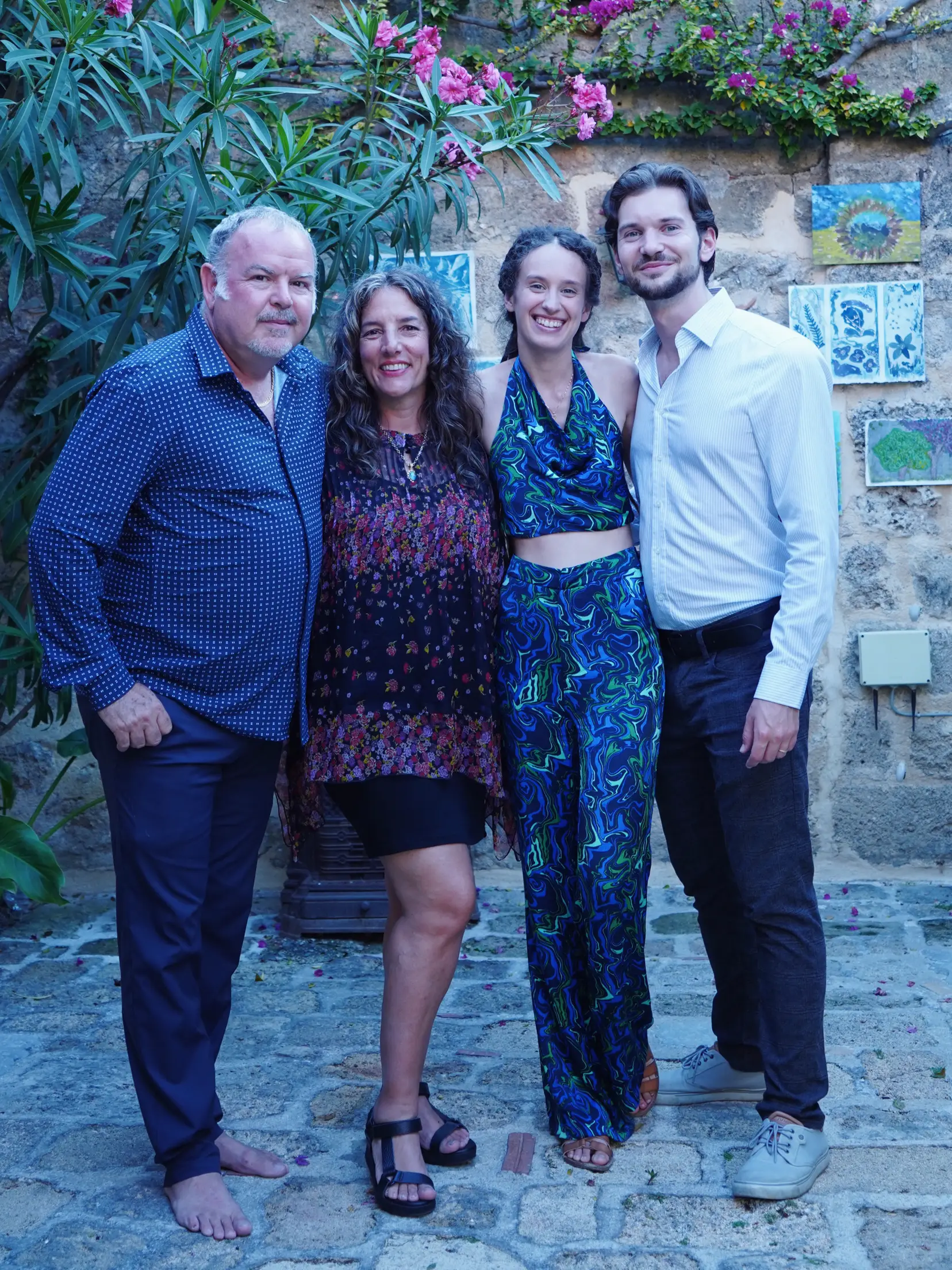 Art Show | Favorite outfit | แกลเลอรีที่โพสต์โดย Esther Franchuk | Lemon8