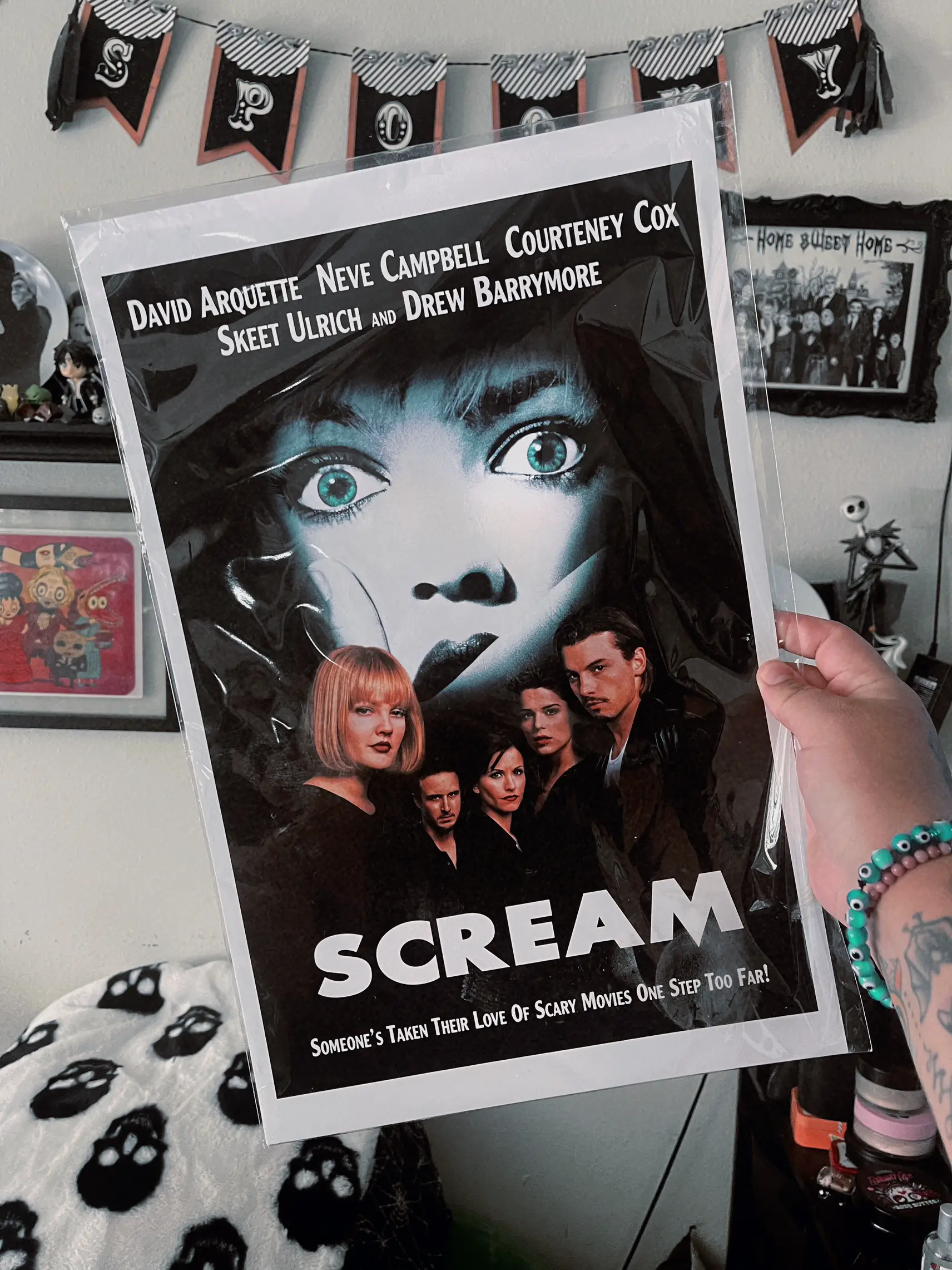 Alternative room decor | Gallery posted by Gloria | Lemon8