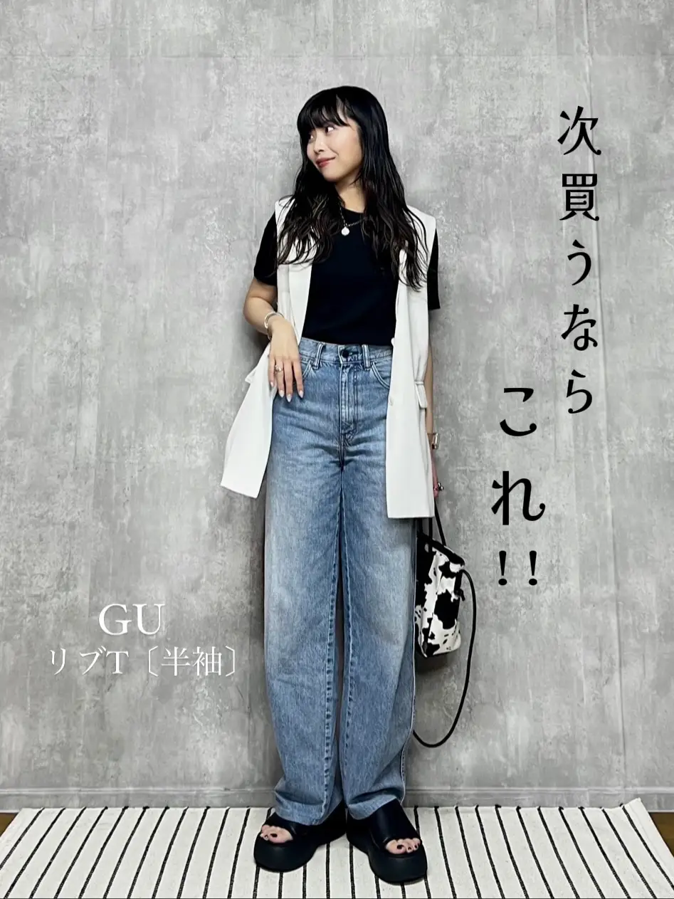 今買い足すならこれ！GUの万能すぎる！神黒リブT | MONAMIの投稿動画 | Lemon8