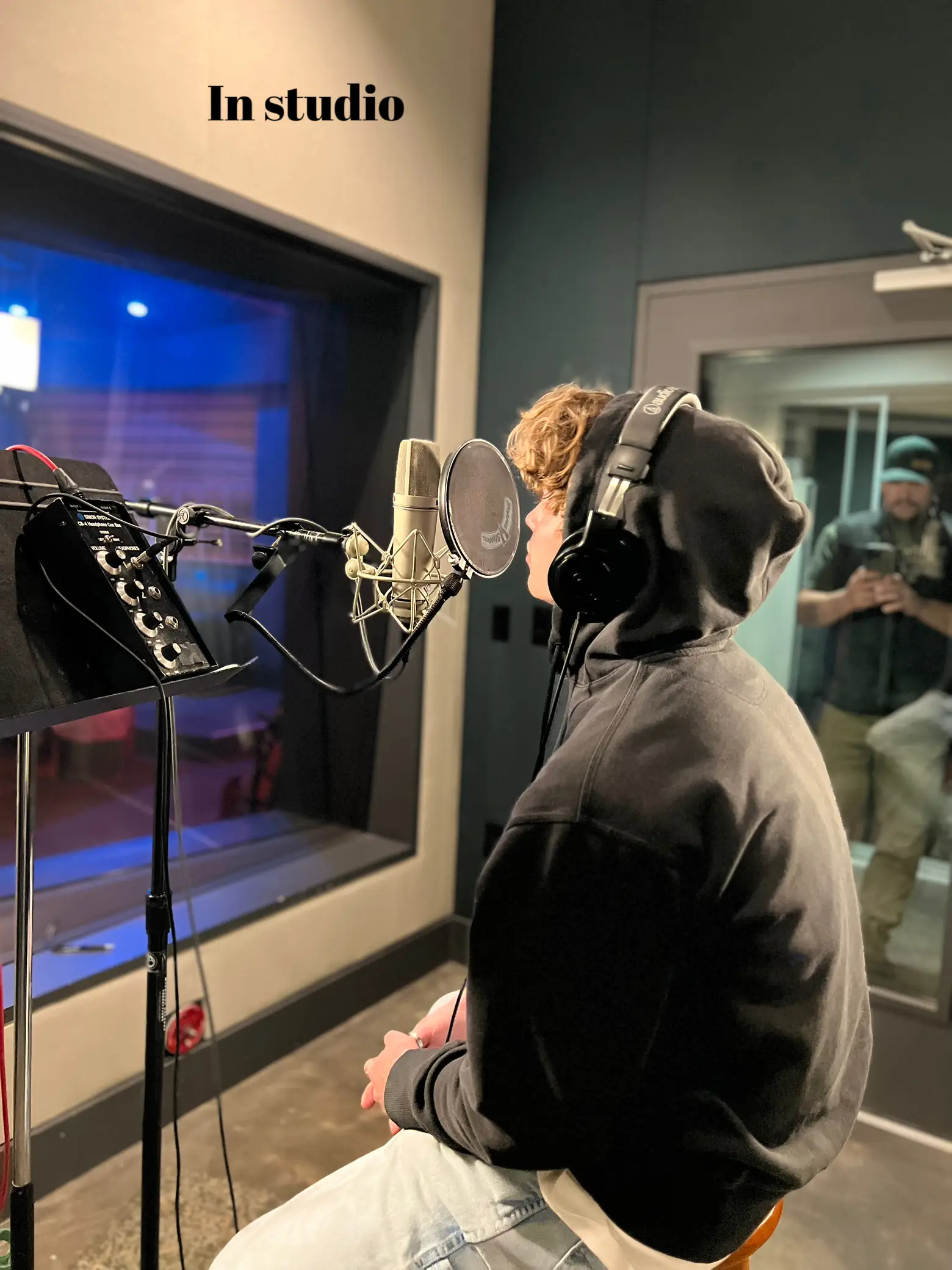 Late nights in the studio with JAX MH | Gallery posted by Tiffany Harman | Lemon8