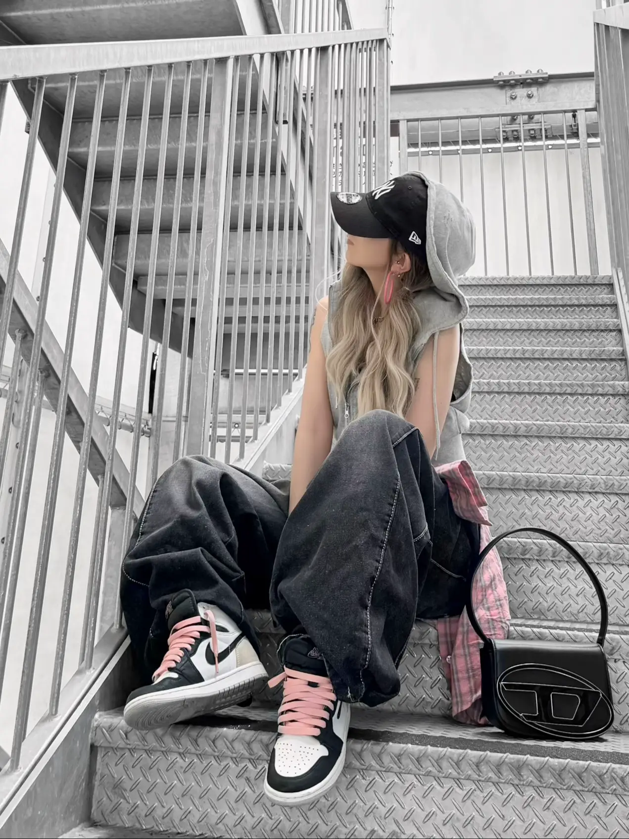 WEGO新作 ヴィンテージウォッシュWジップパーカー | 𝓴𝓲𝓴𝓾が投稿したフォトブック | Lemon8