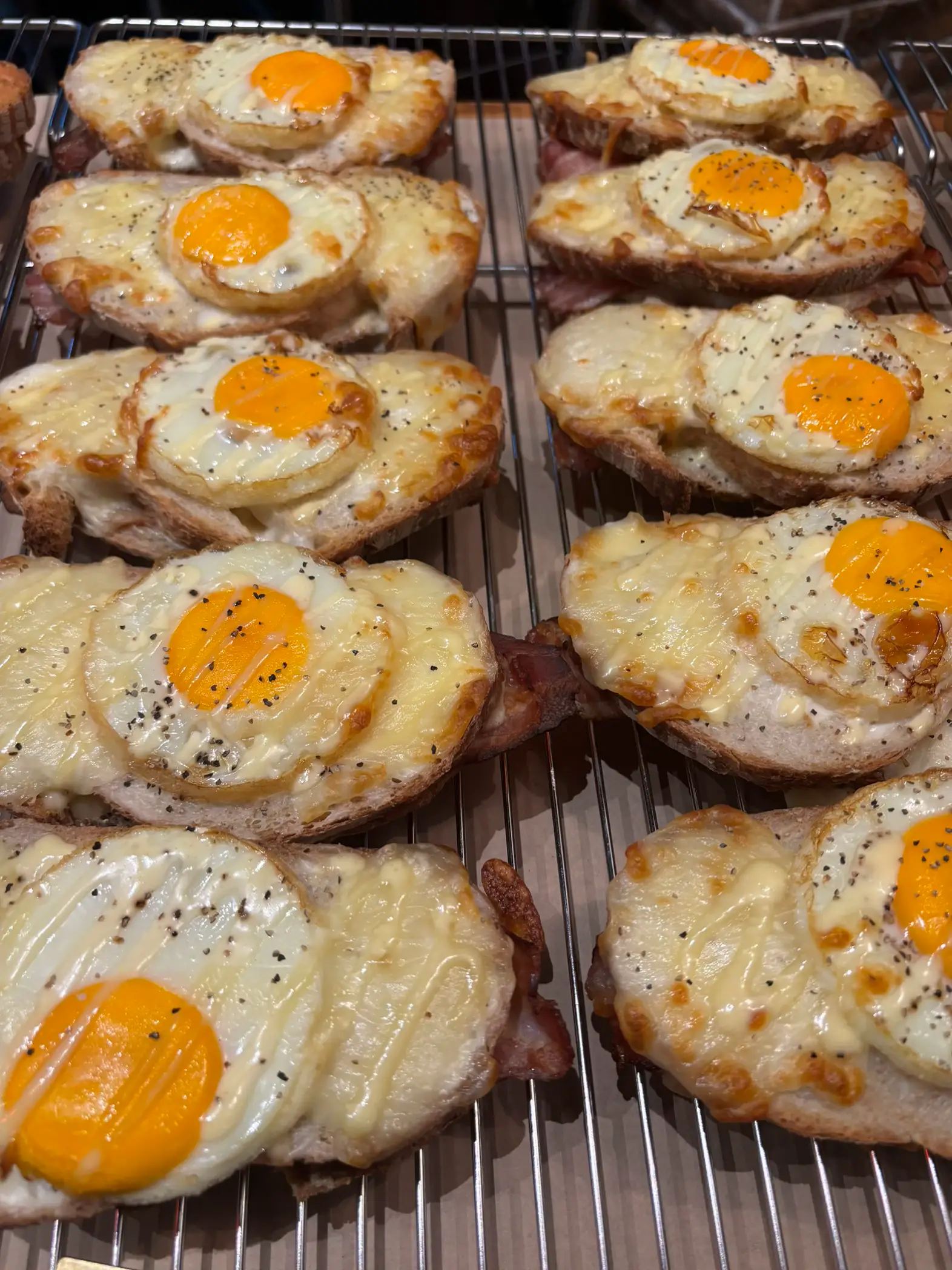 【福岡】パン屋さんオープンラッシュ 中洲にイートインもできるパン屋がオープンしたよ🫶 | Cafe HOP｜福岡カフェが投稿したフォトブック | Lemon8