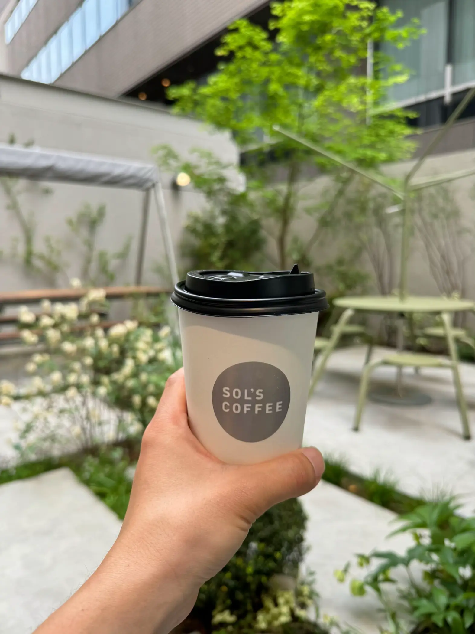 [ด้านหน้าของสวนด้านนอก] SOL'S COFFEE GAIEN | แกลเลอรีที่โพสต์โดย Noona ...