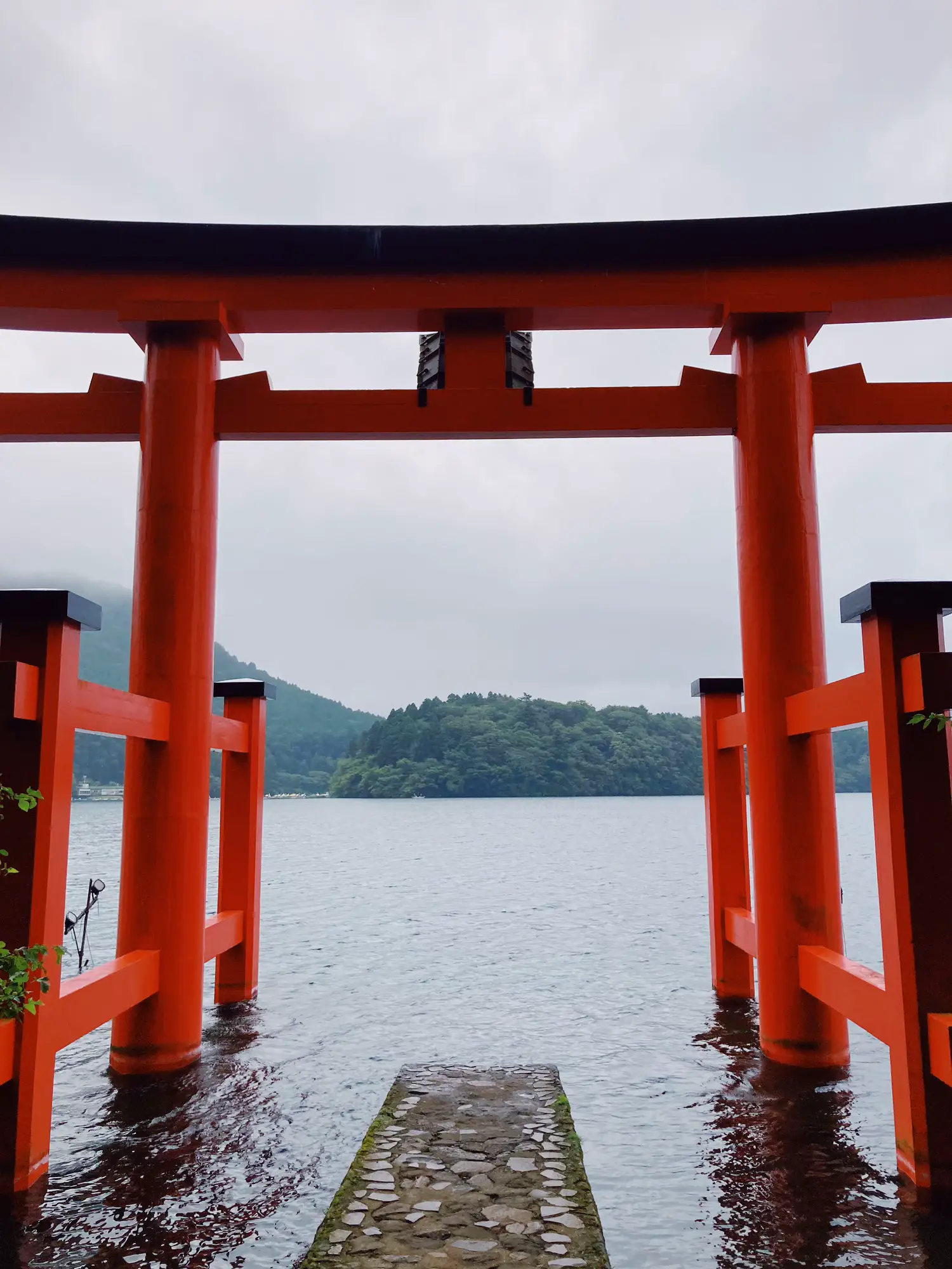 [Kanagawa/Hakone] Hakone Shrine | Gallery posted by TOMO | Lemon8