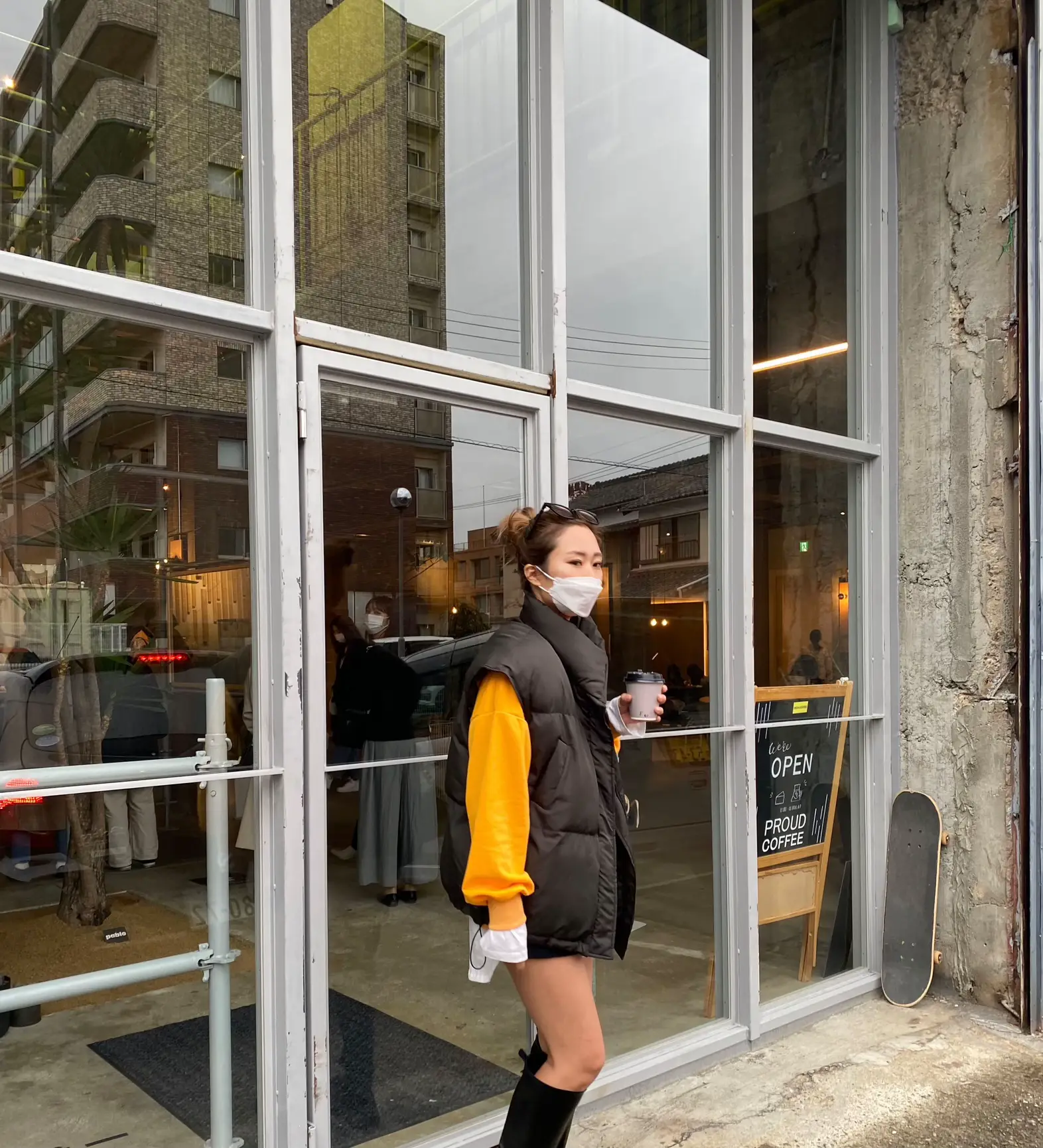 【プチプラで魅せる】ダウンベストコーデ🤍🩶 | risaが投稿したフォトブック | Lemon8