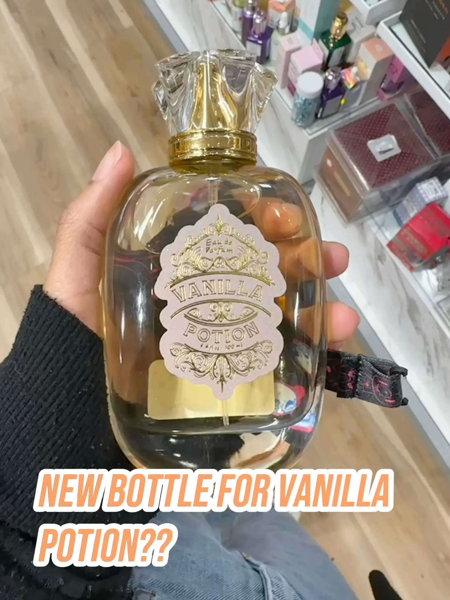 My girlfriend sent me this pic | Gallery posted by lovetteee | Lemon8