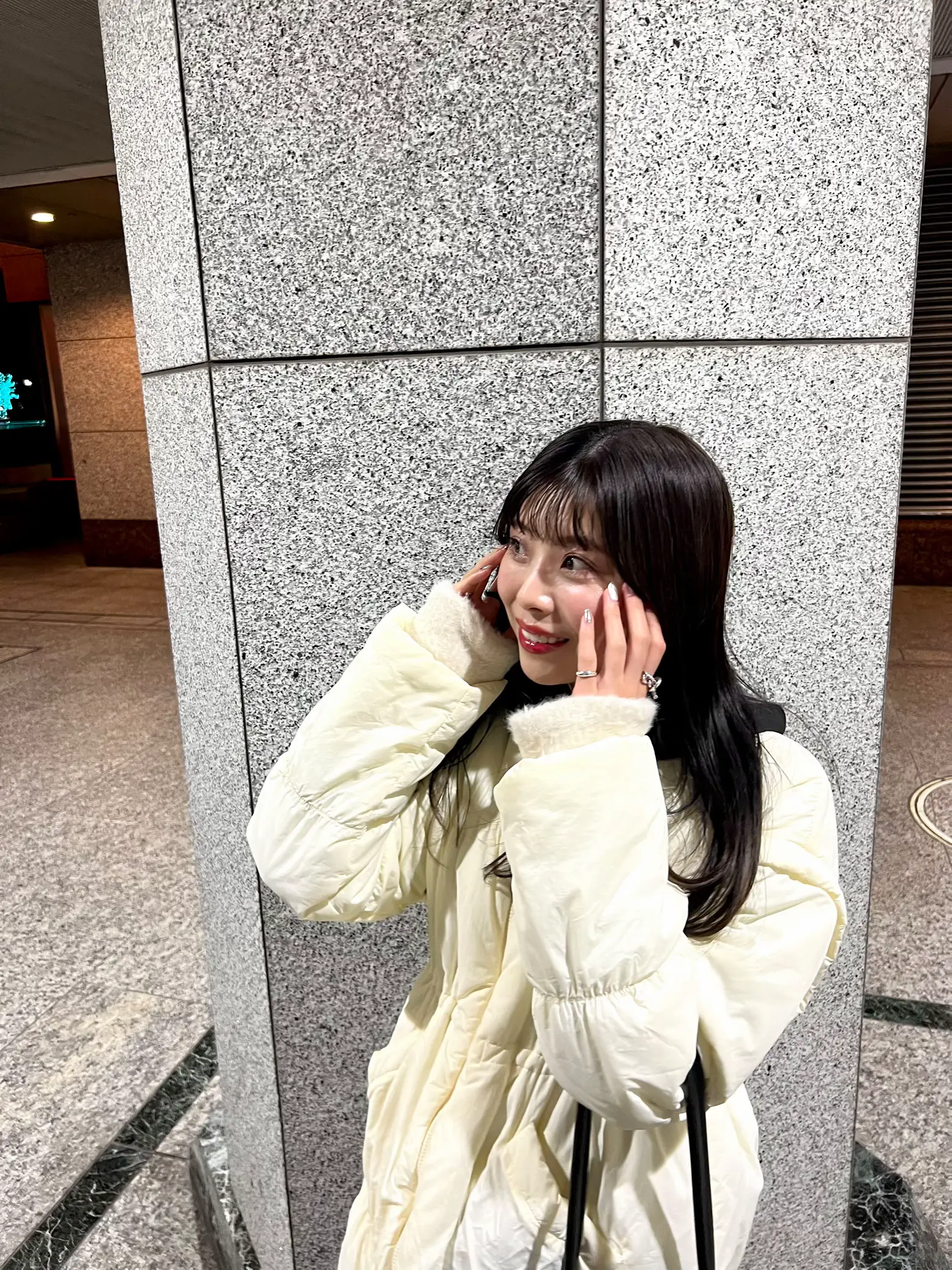 【JEANASIS】黒好きｵﾝﾅによる、みなとみらいクリスマスコーデ🎄🖤 | MONAMIが投稿したフォトブック | Lemon8