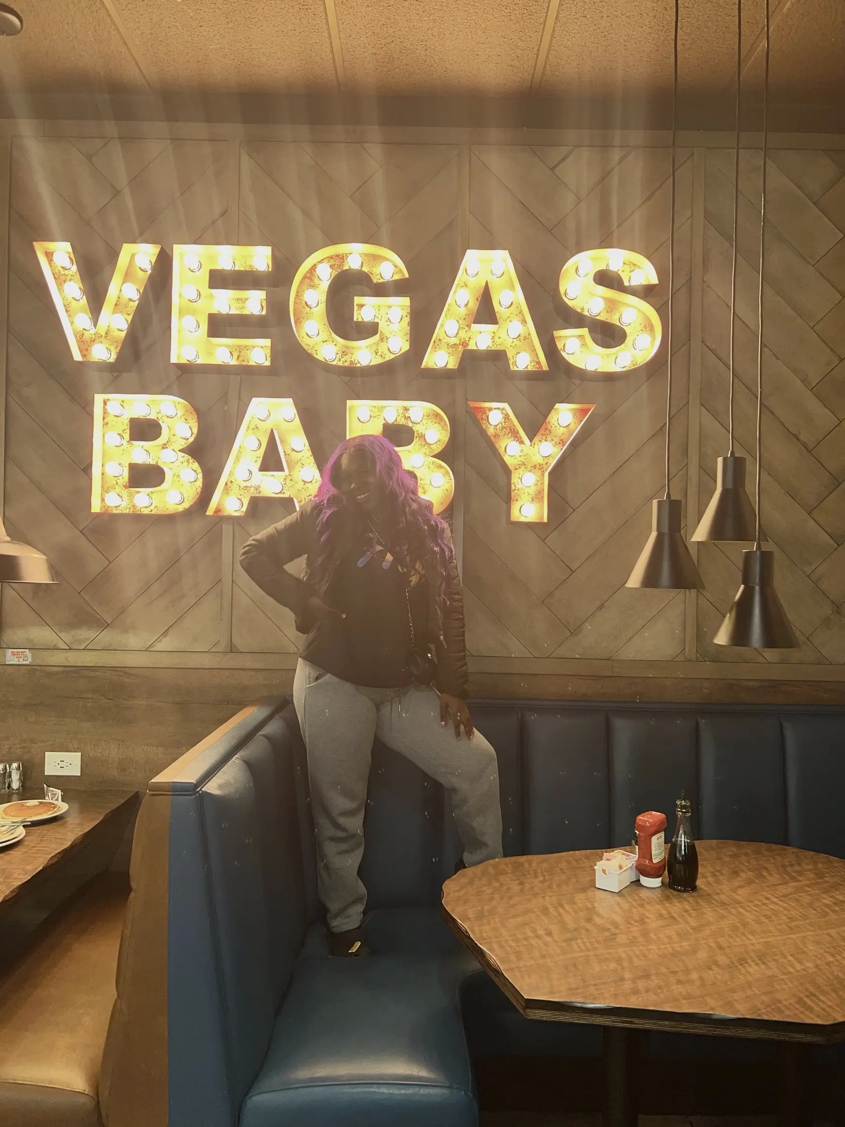 Turned 26 in Vegas 🥳🎂 | Gallery posted by Unique Barbie | Lemon8