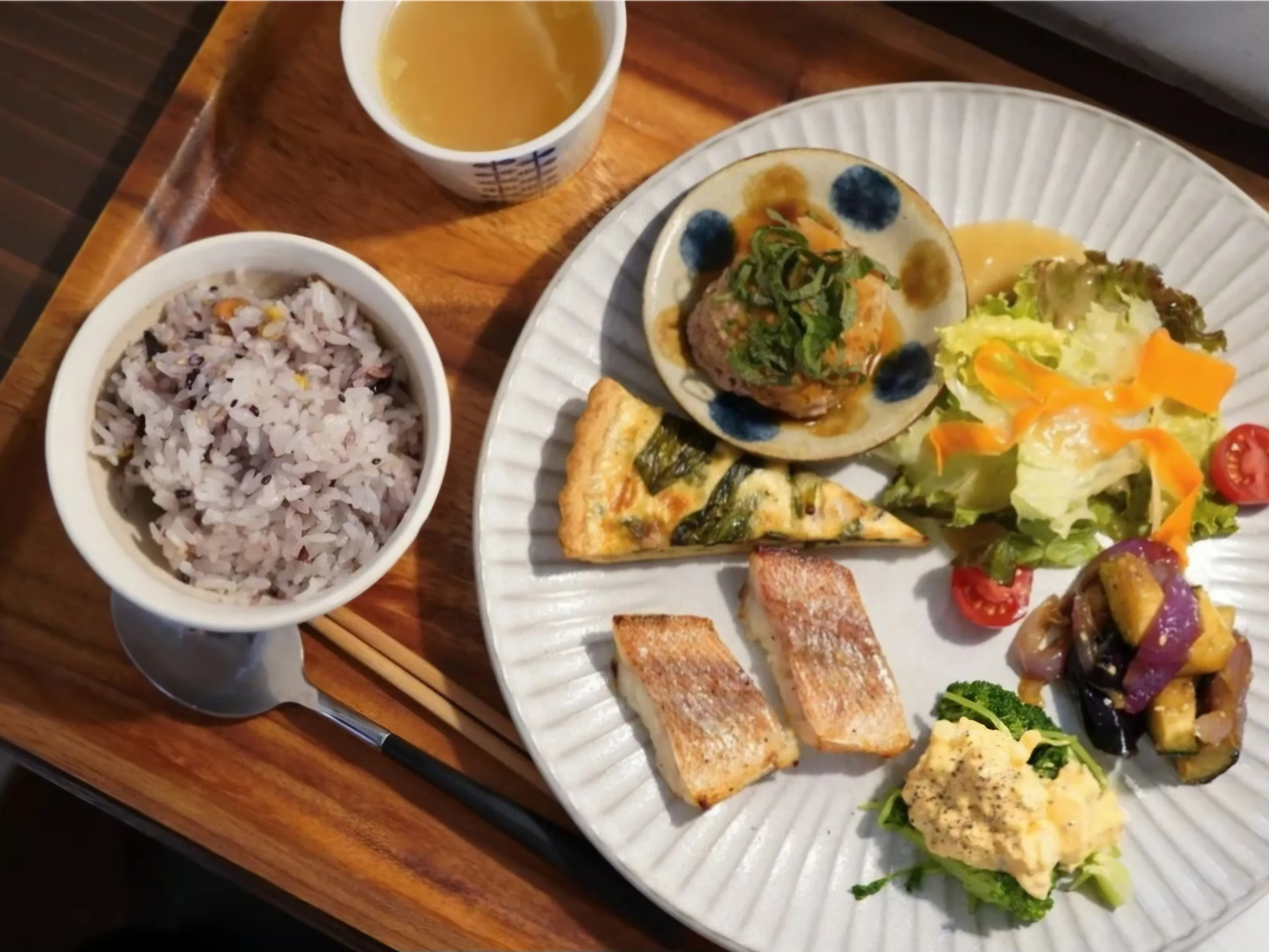 広島・福山カフェ【8カフェ】さん | FU_RINが投稿したフォトブック | Lemon8