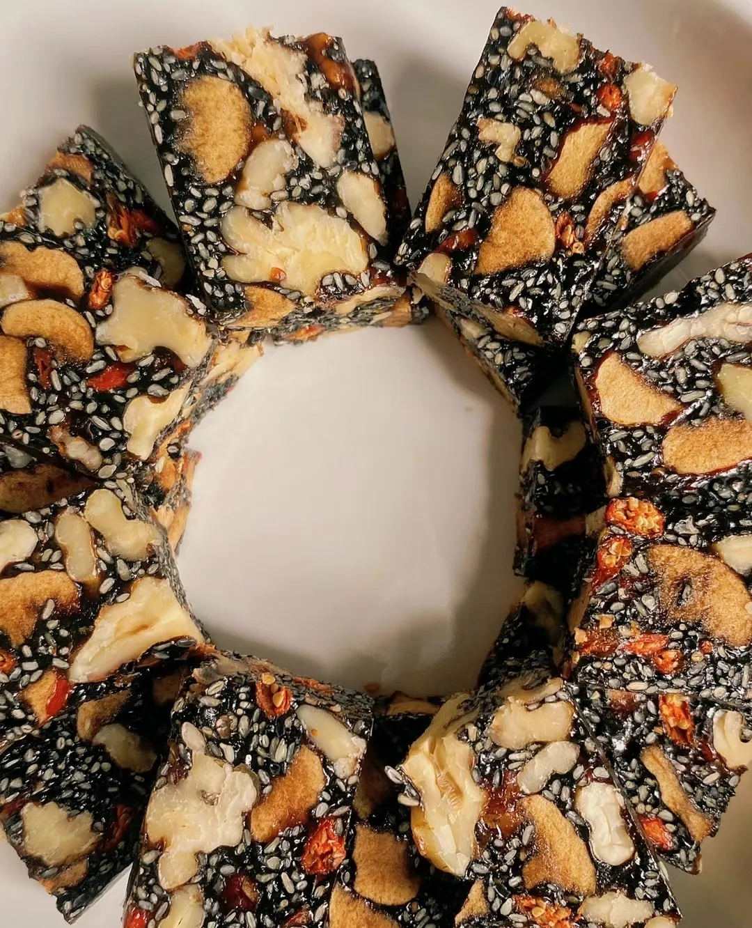 How to Eat Donkey-Hide Gelatin Cake Properly🍬 | แกลเลอรีที่โพสต์โดย ...